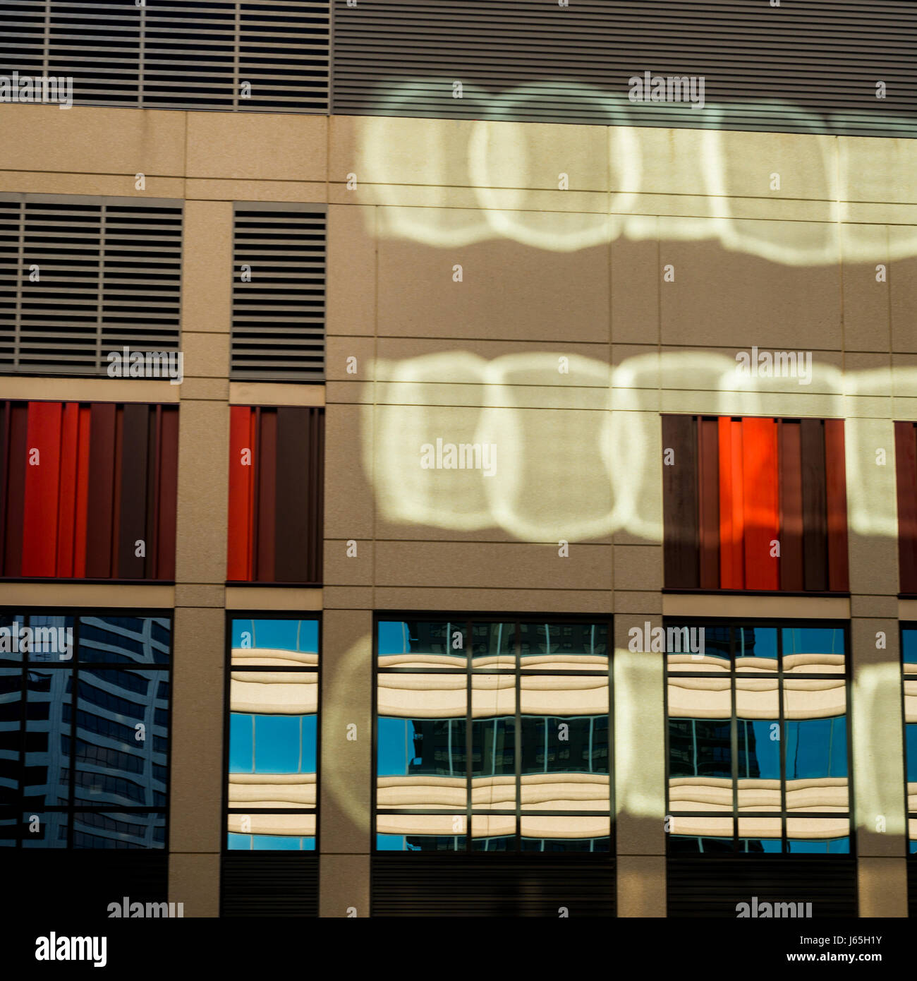 Façade of Modern office building, Minneapolis, Hennepin County ...
