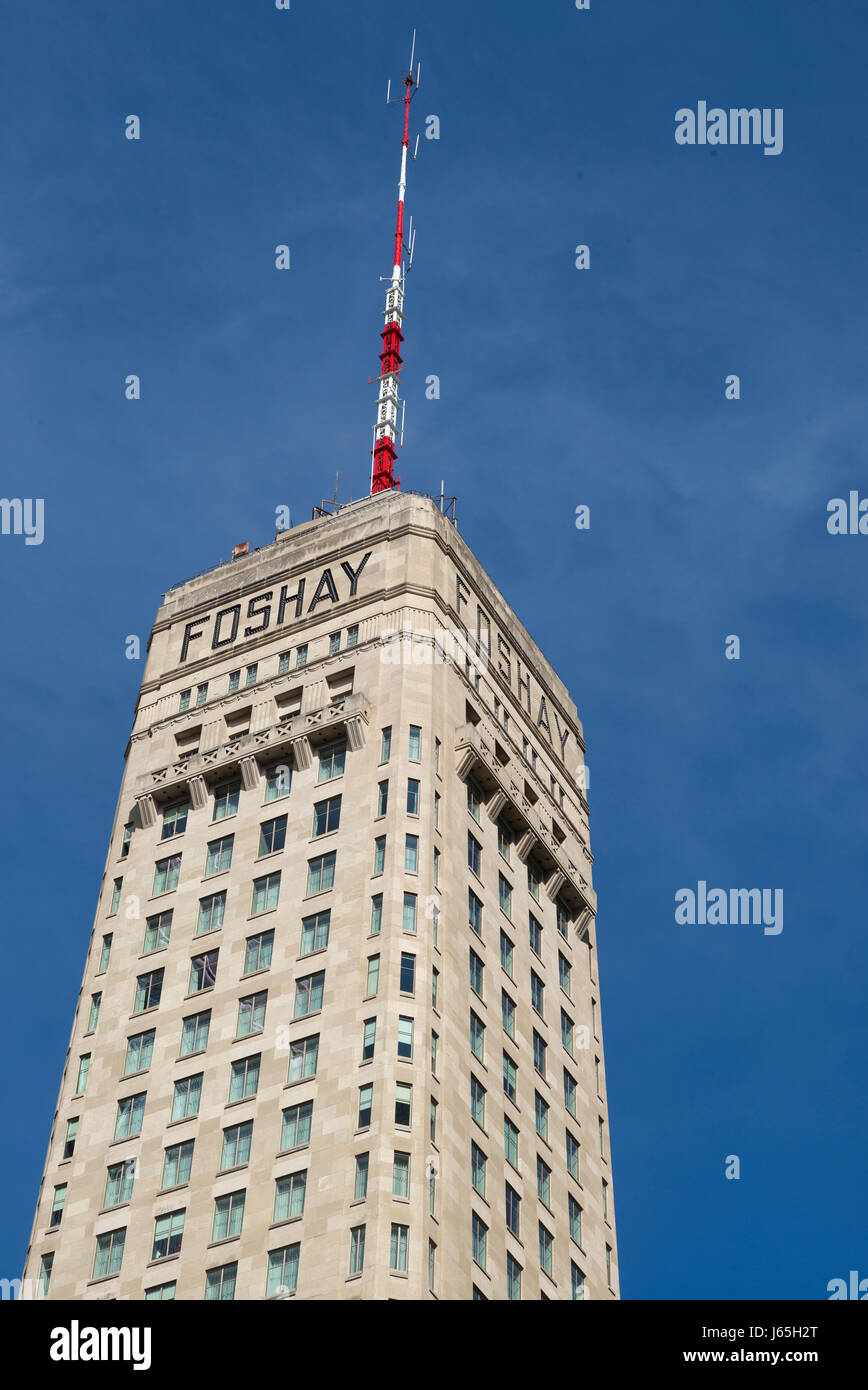 Foshay Tower at Downtown Minneapolis, Hennepin County, Minnesota, USA ...
