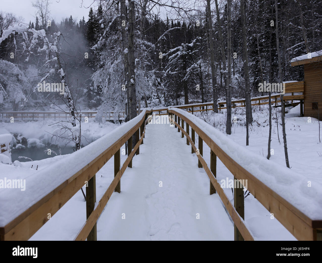 Wooden snow bridges hi-res stock photography and images - Alamy