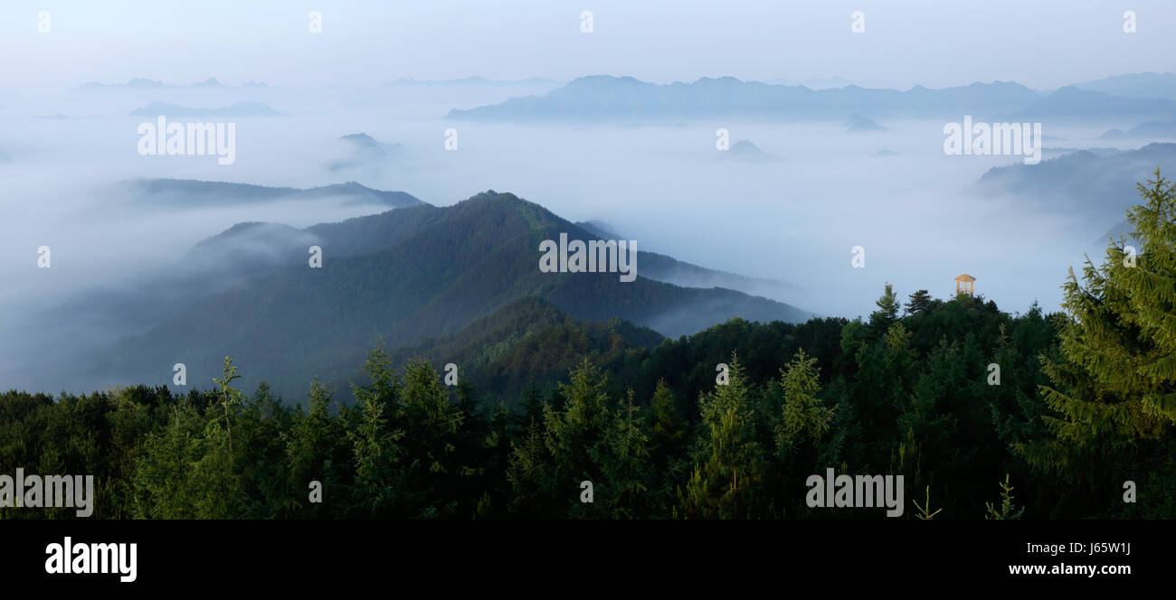 Geography travel china province henan hi-res stock photography and ...