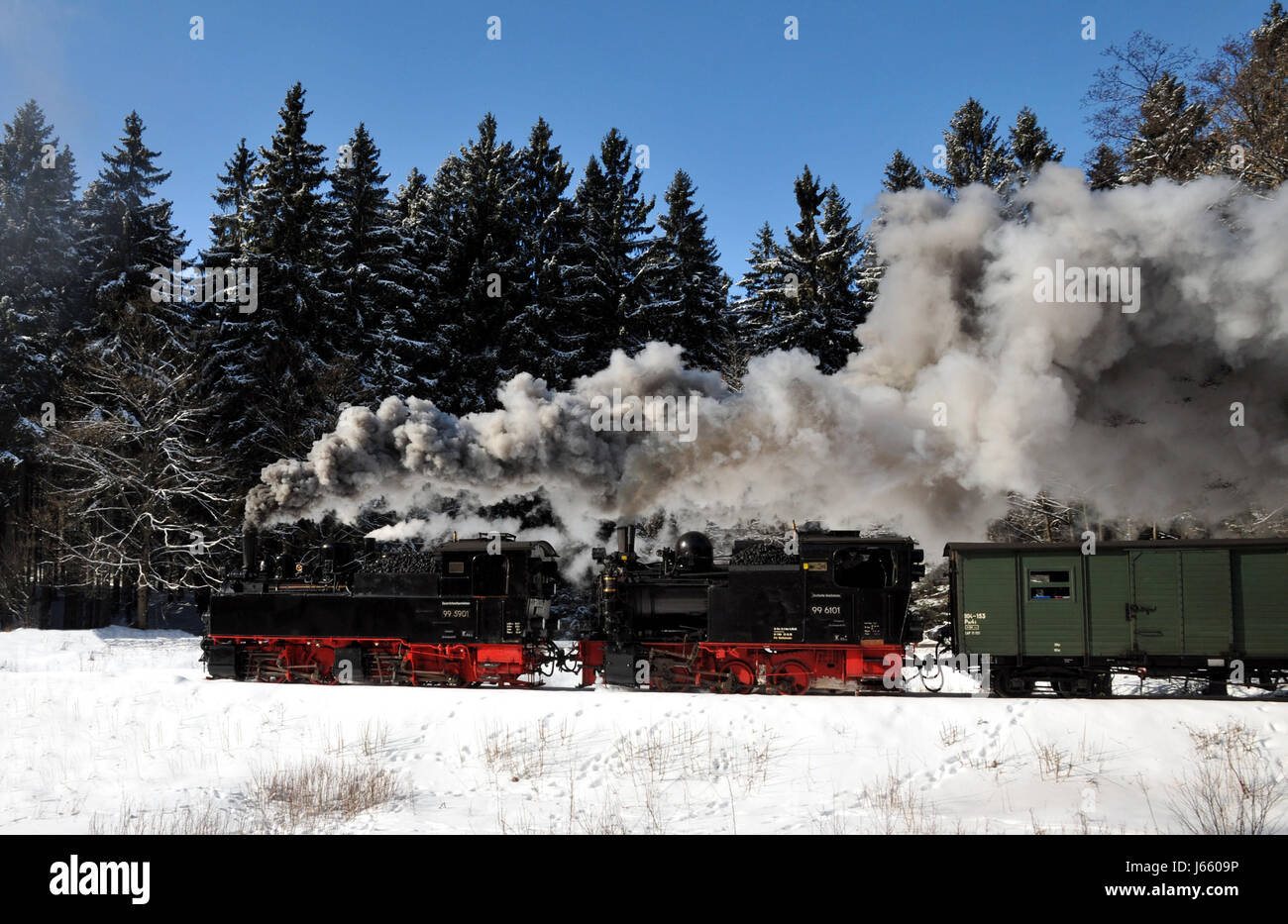 Full steam hi-res stock photography and images - Alamy
