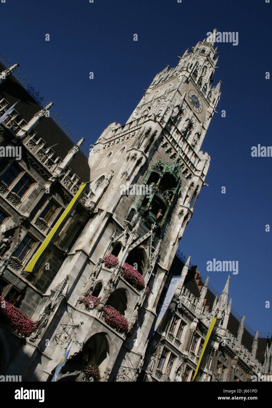tower bavaria town hall munich Marienplatz politics emblem blue tower ...