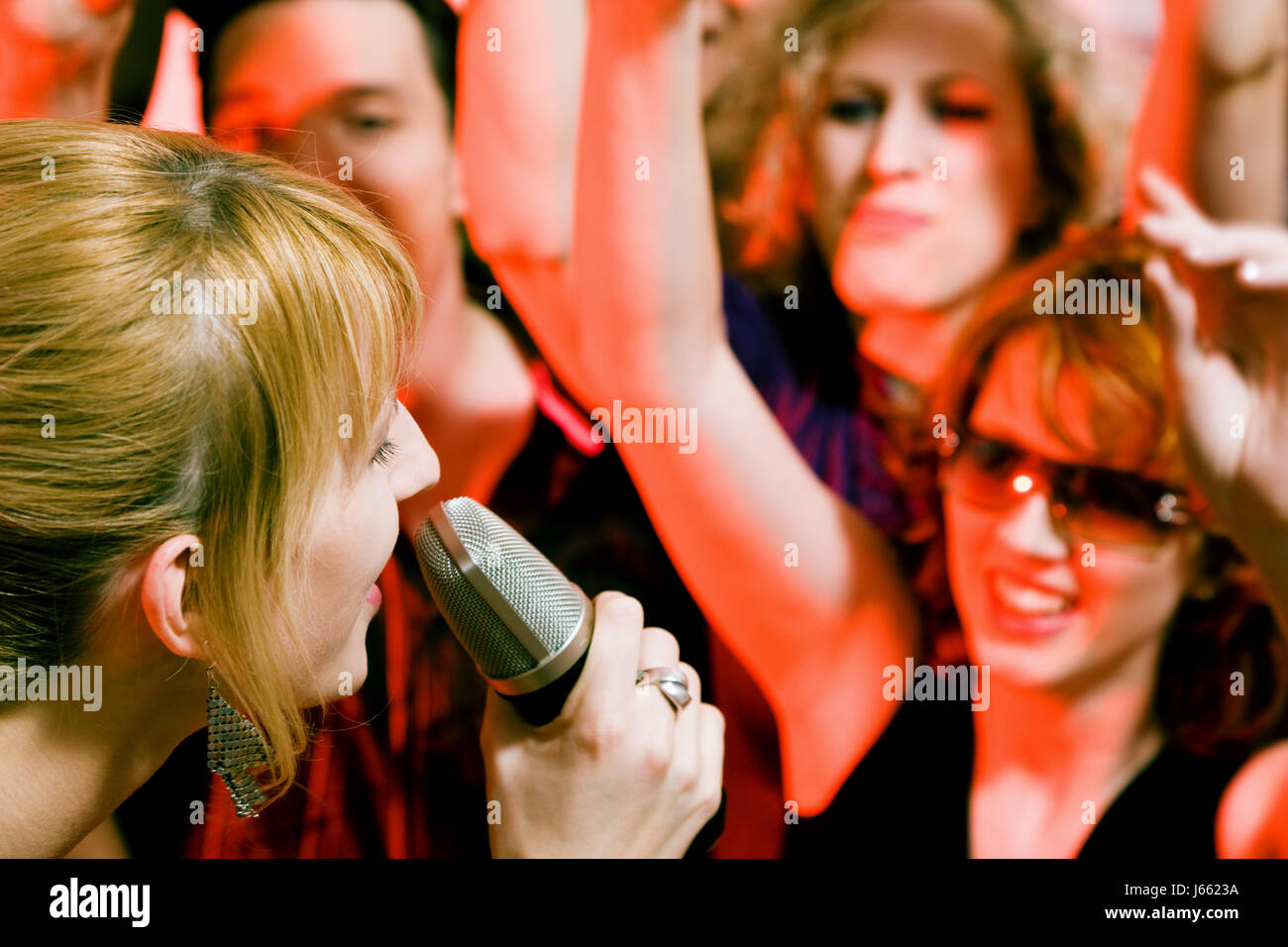 a rockstar cheering crowd Stock Photo - Alamy