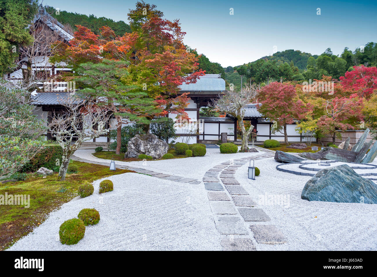 Japanese zen garden during autumn at Enkoji temple in Kyoto, Japan ...