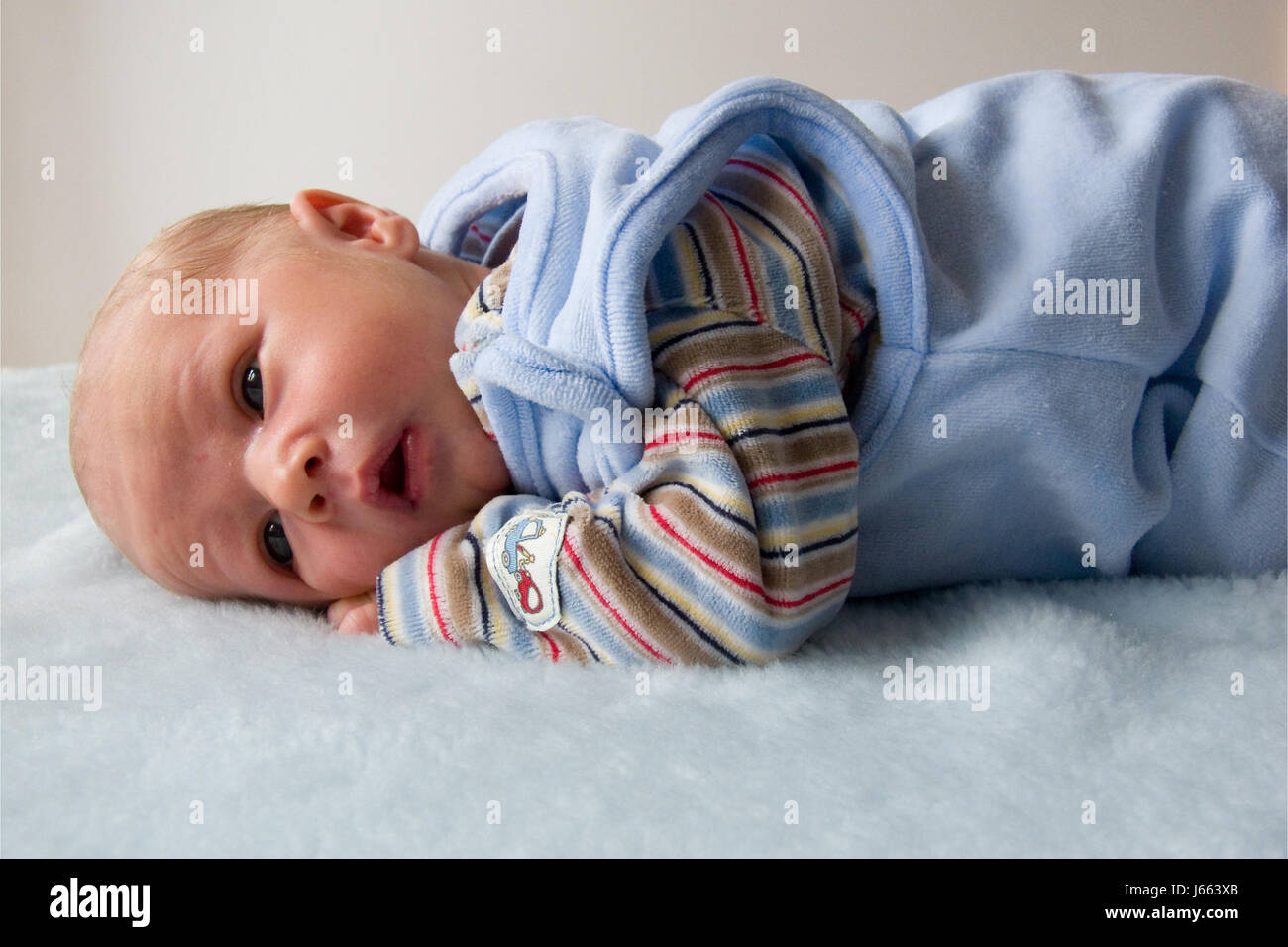 Baby being born hi-res stock photography and images - Alamy