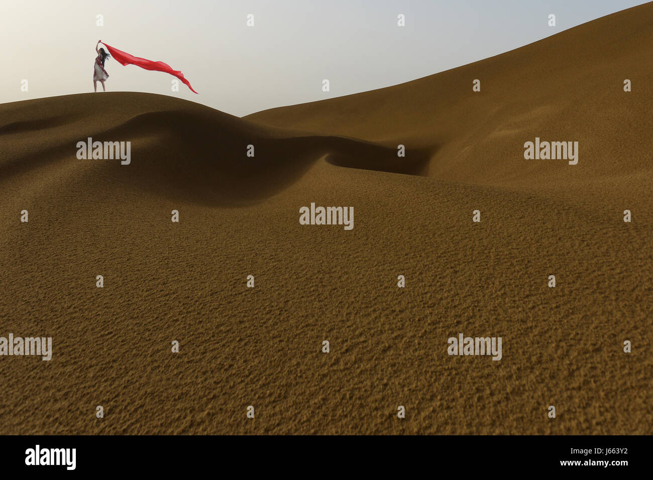 Dancing desert hi-res stock photography and images - Alamy