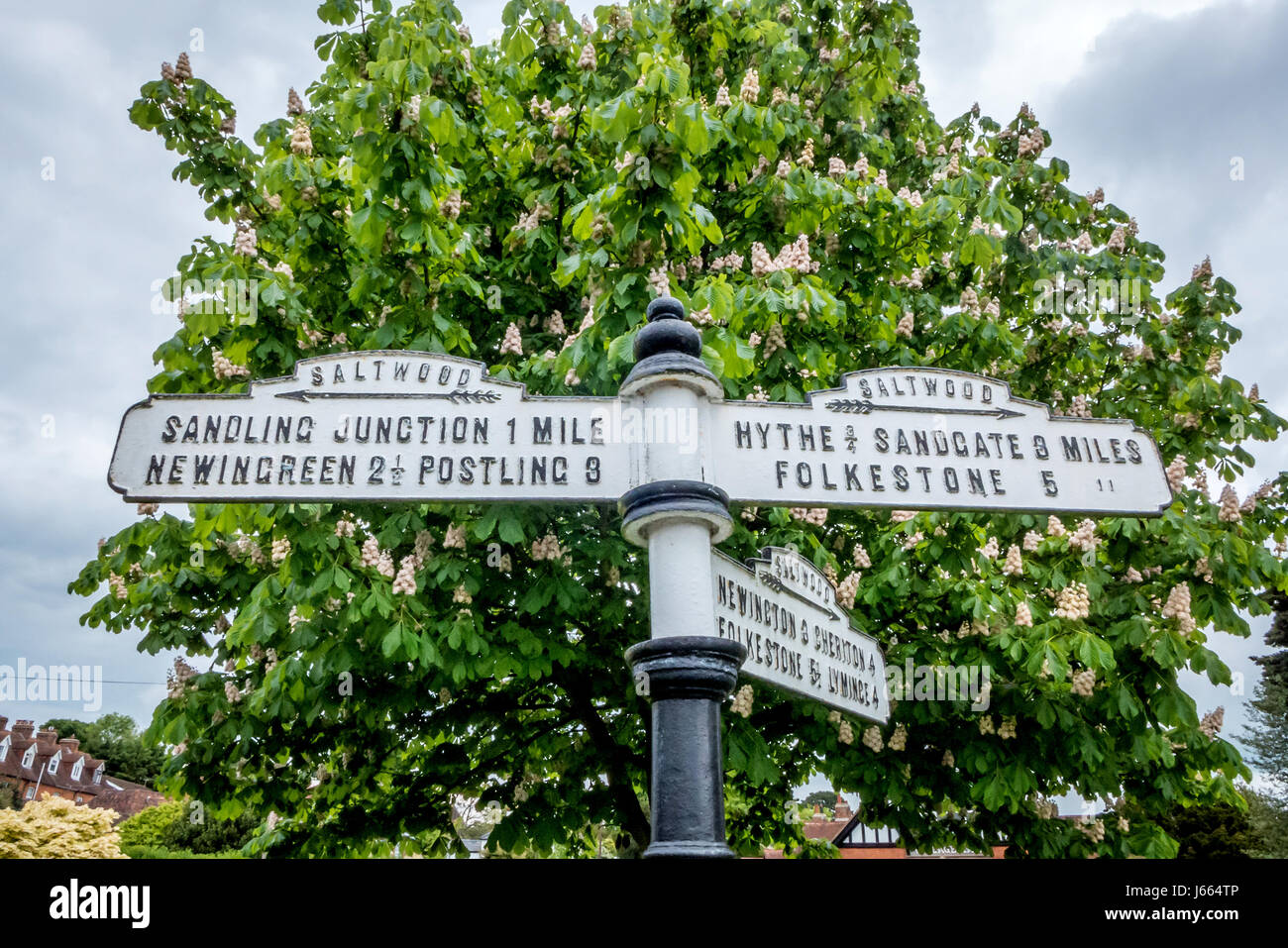 Classic British countryside signpost Stock Photo - Alamy