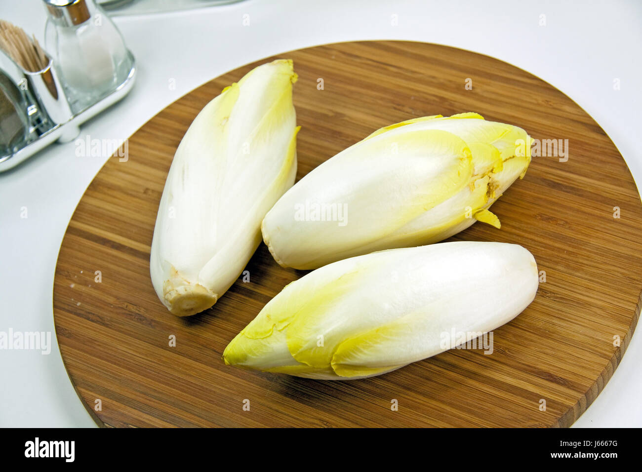 diet raw calories chicory slim arid sligth lean gaunt thin fresh salad ...