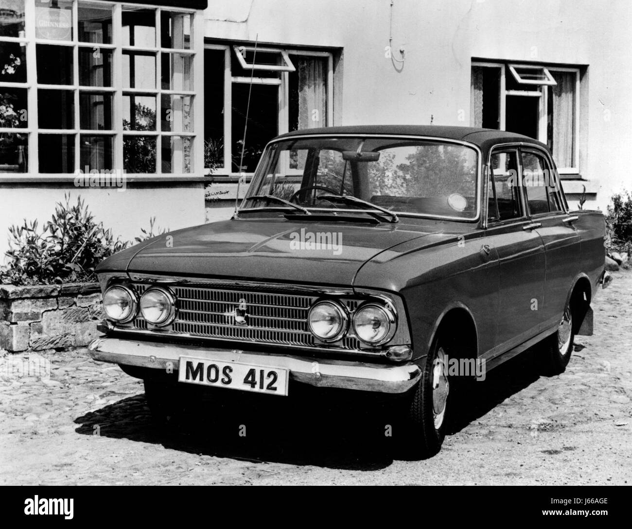Moskvitch 412 hi-res stock photography and images - Alamy