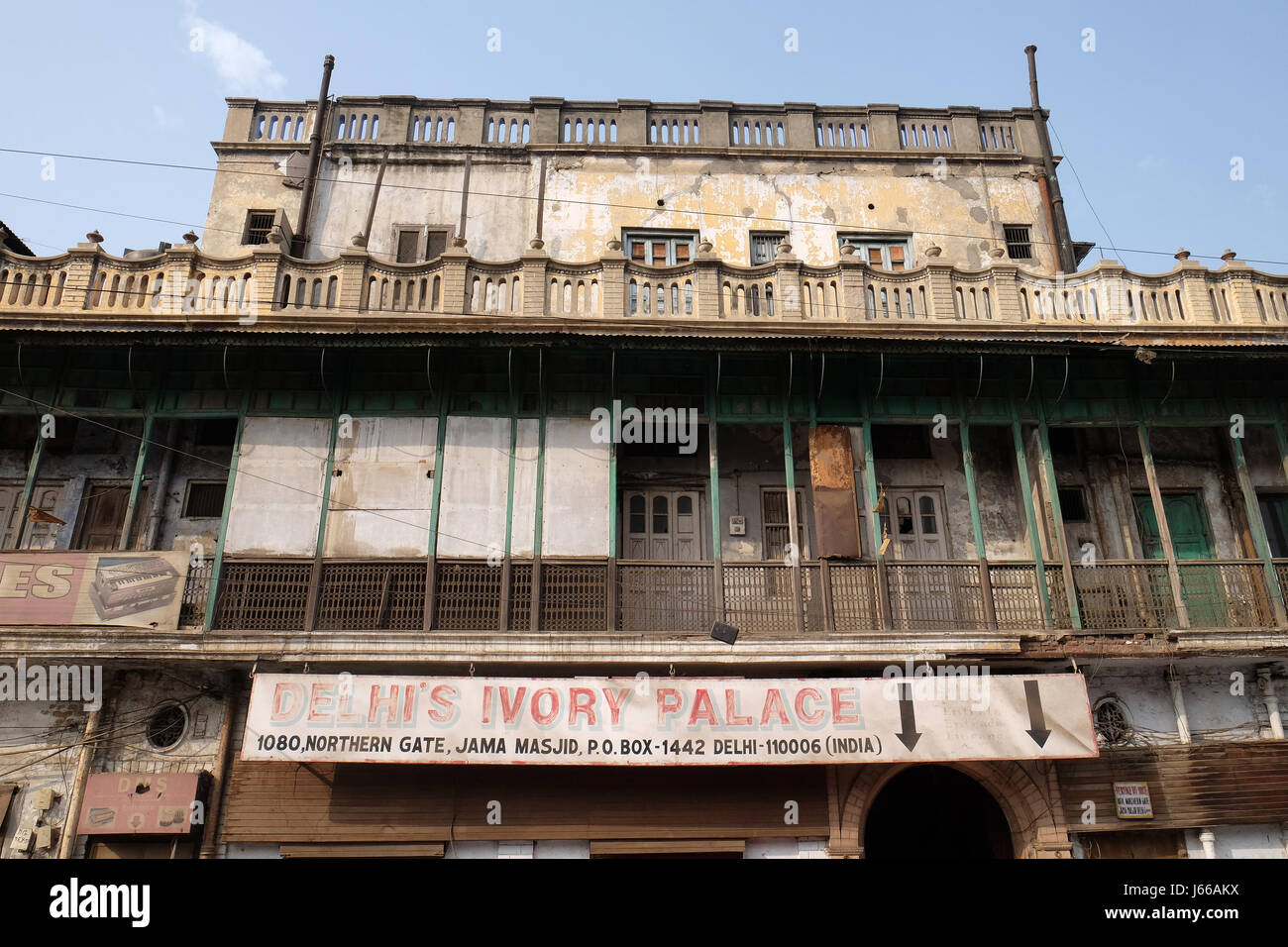Ivory palace hi-res stock photography and images - Alamy