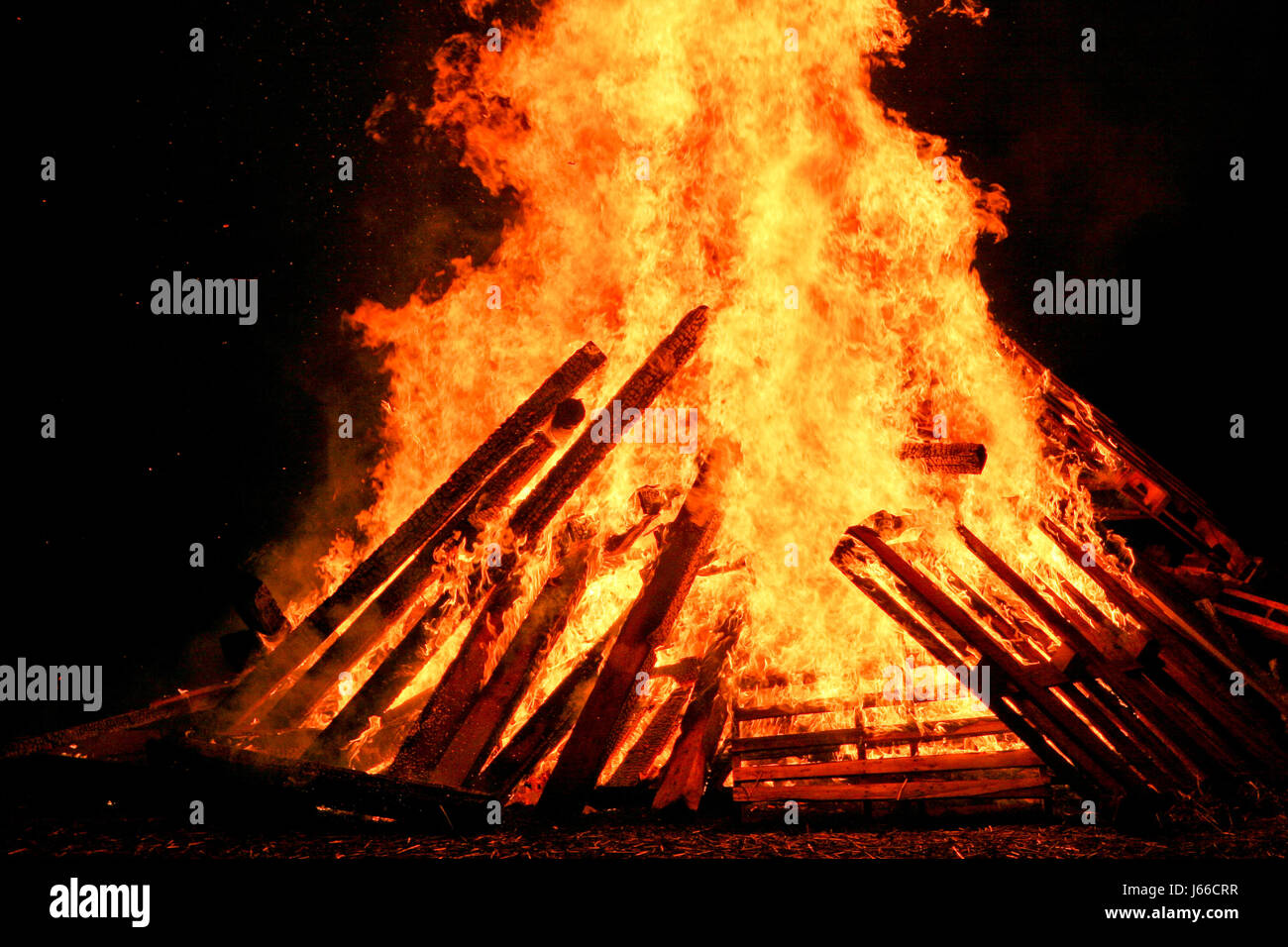 Pyre Stock Photos & Pyre Stock Images - Alamy