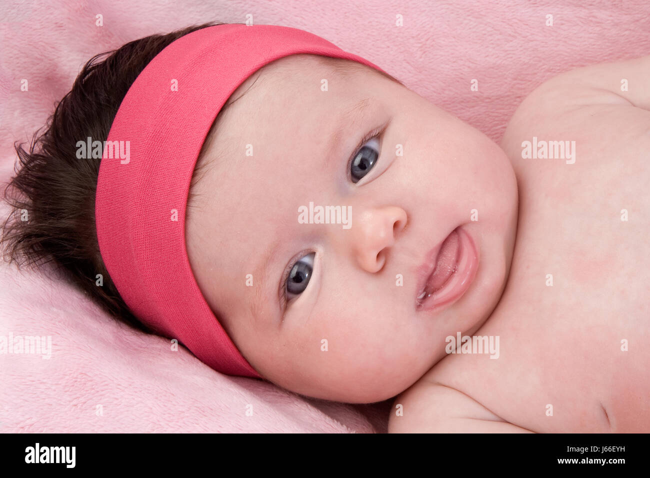 Portrait baby blue eyes child hi-res stock photography and images - Alamy