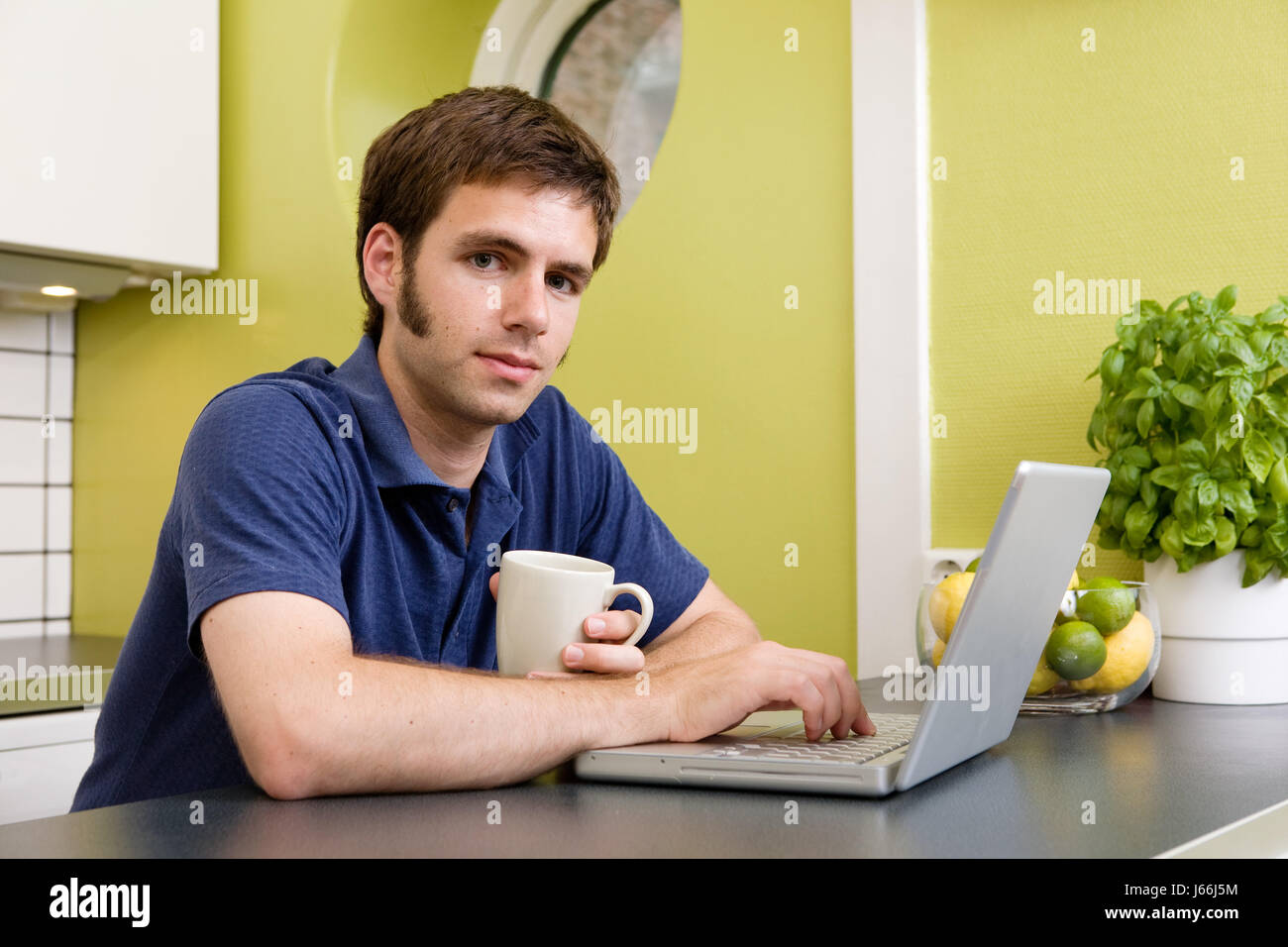 cup laptop notebook computers computer food aliment tea drink drinking ...