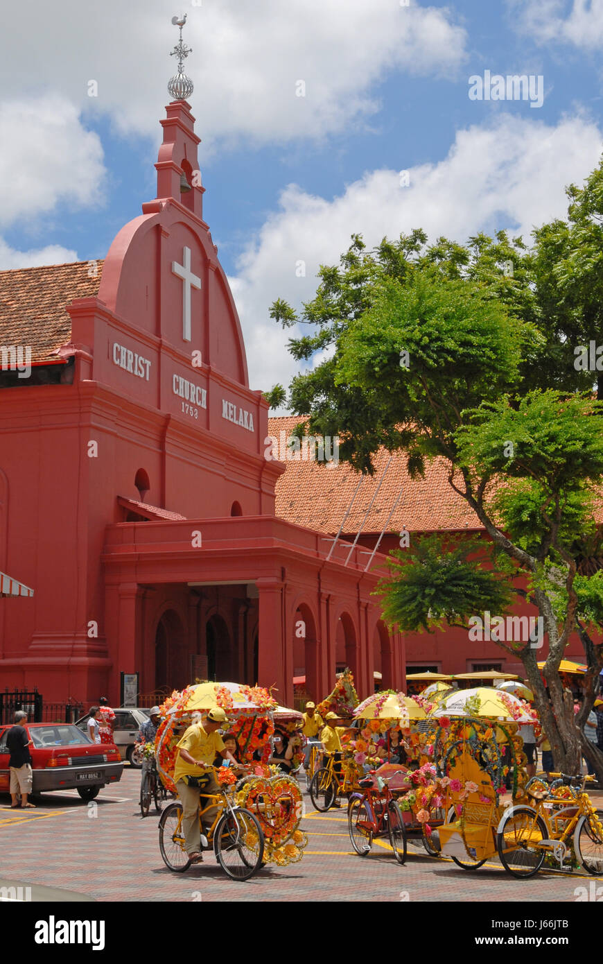 Rickshaw colony hi-res stock photography and images - Alamy