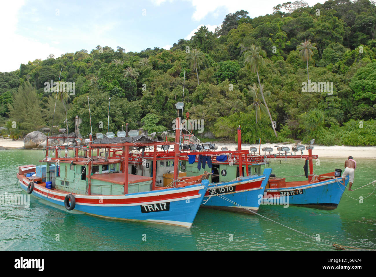 rock malaysia bridge fisherman salt water sea ocean water rowing boat ...