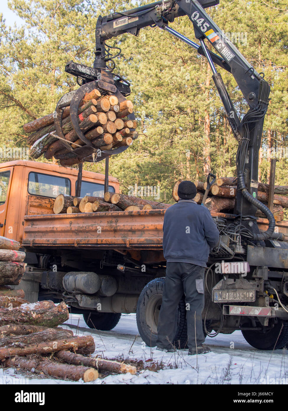 Lorry lift hi-res stock photography and images - Alamy