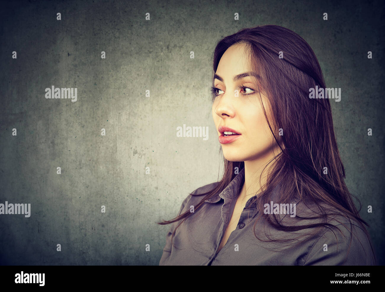 side profile of beautiful woman Stock Photo - Alamy