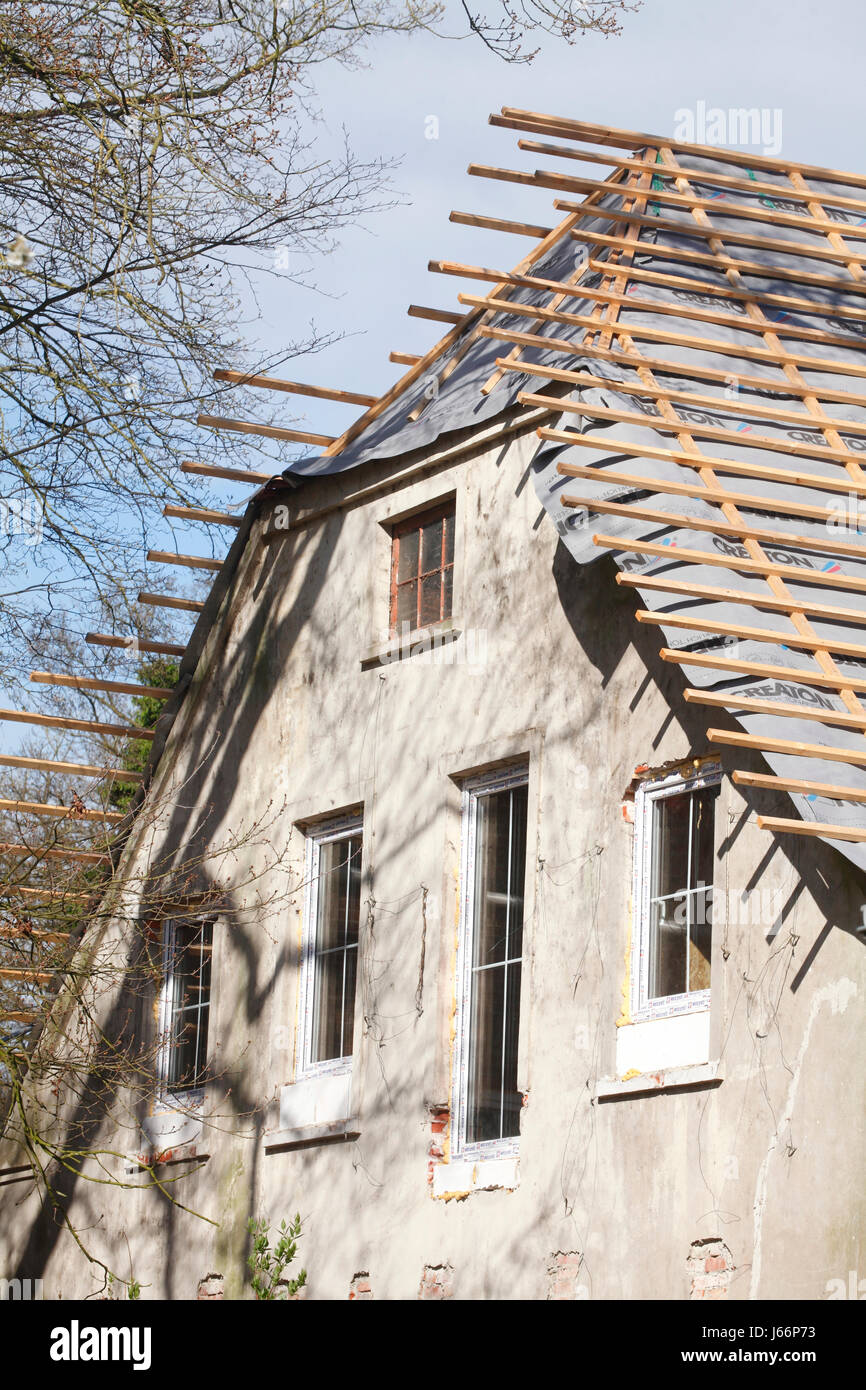 Old condemned House Stock Photo - Alamy