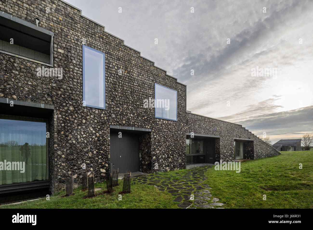 Flint house hi-res stock photography and images - Alamy