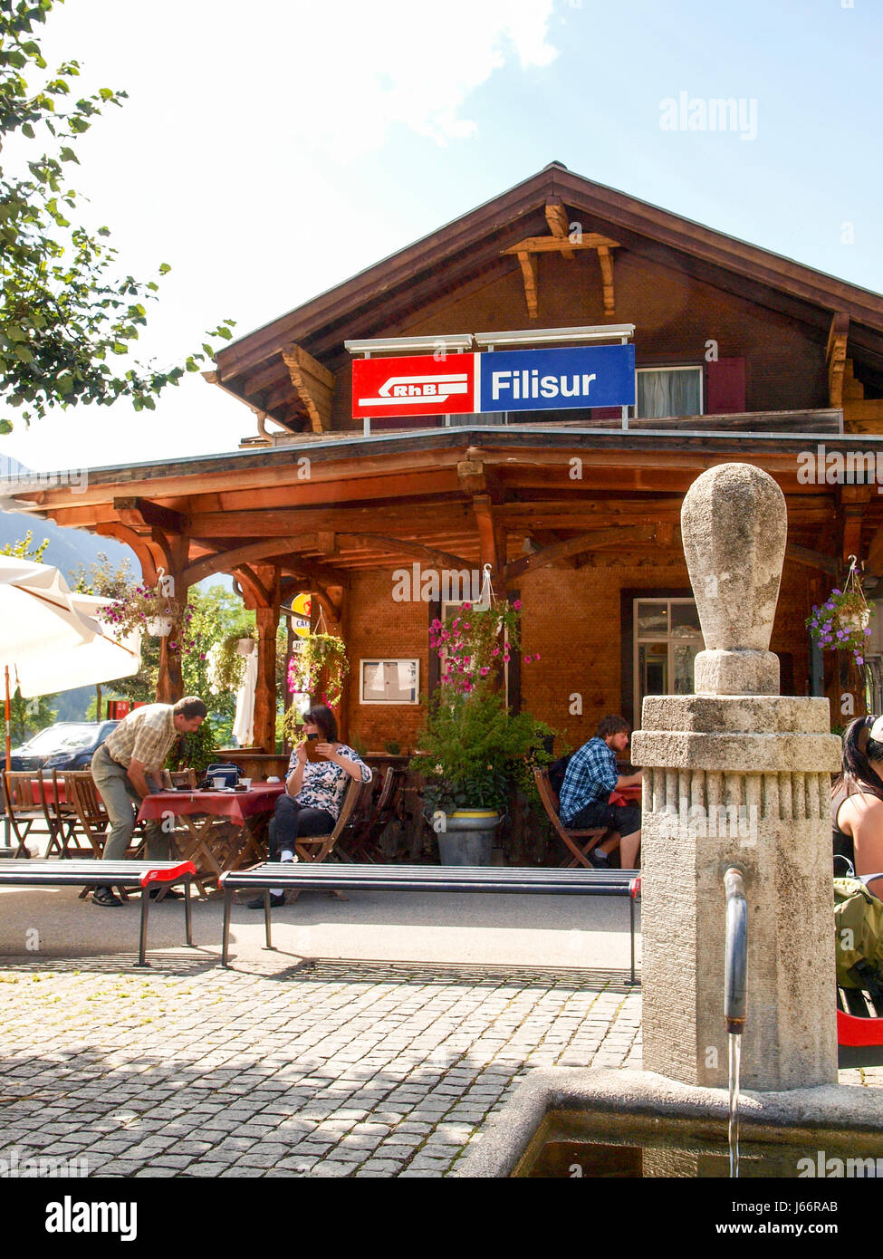Train station filisur switzerland hi-res stock photography and images ...