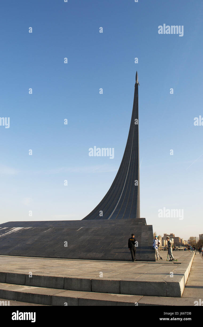 Moscow, Russia: view of the Monument to the Conquerors of Space, built ...