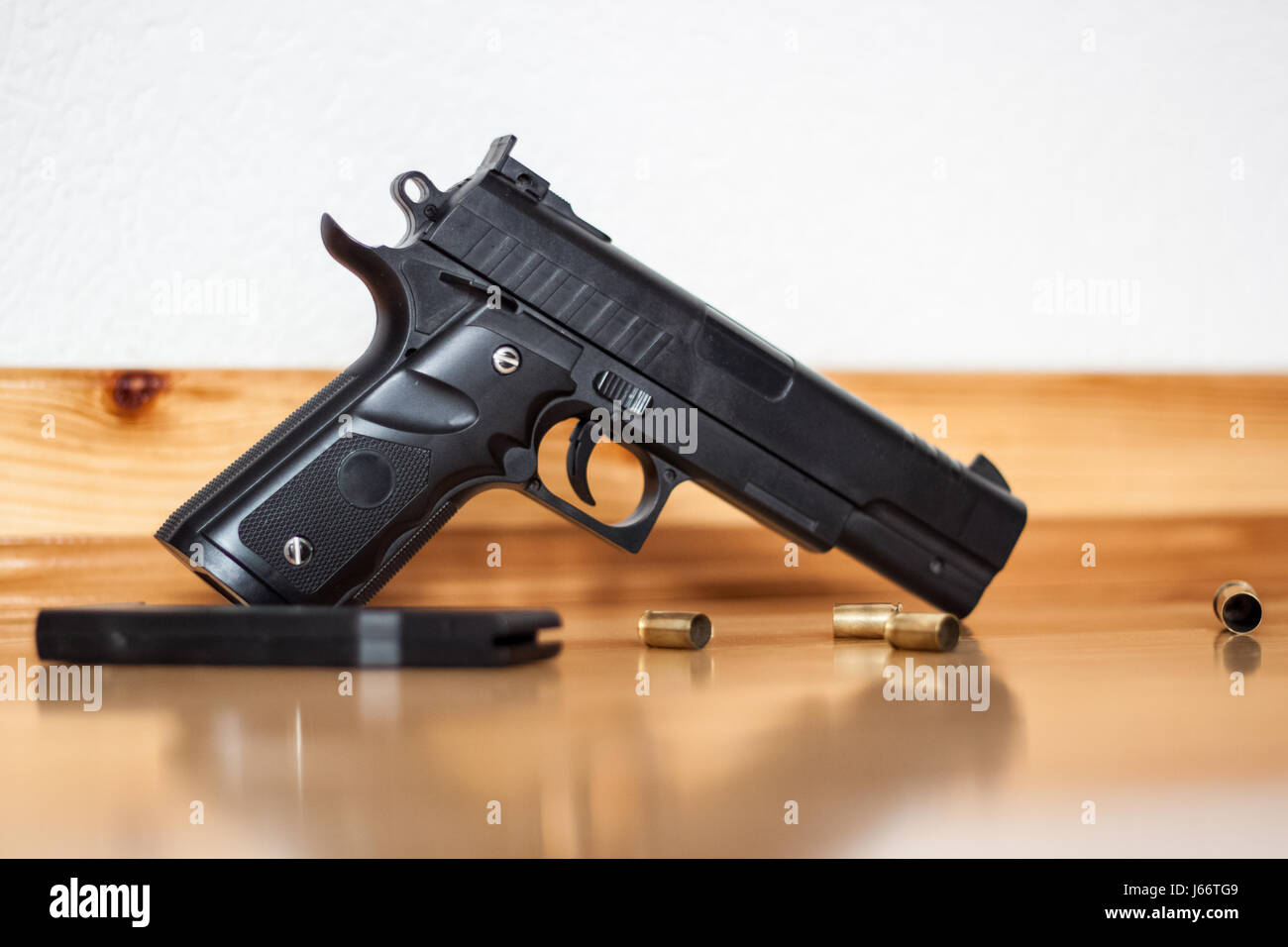 Crime scene with bullets on floor hi-res stock photography and images ...