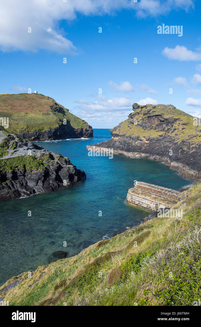 Boscastle harbour in Cornwall, England, UK Stock Photo - Alamy