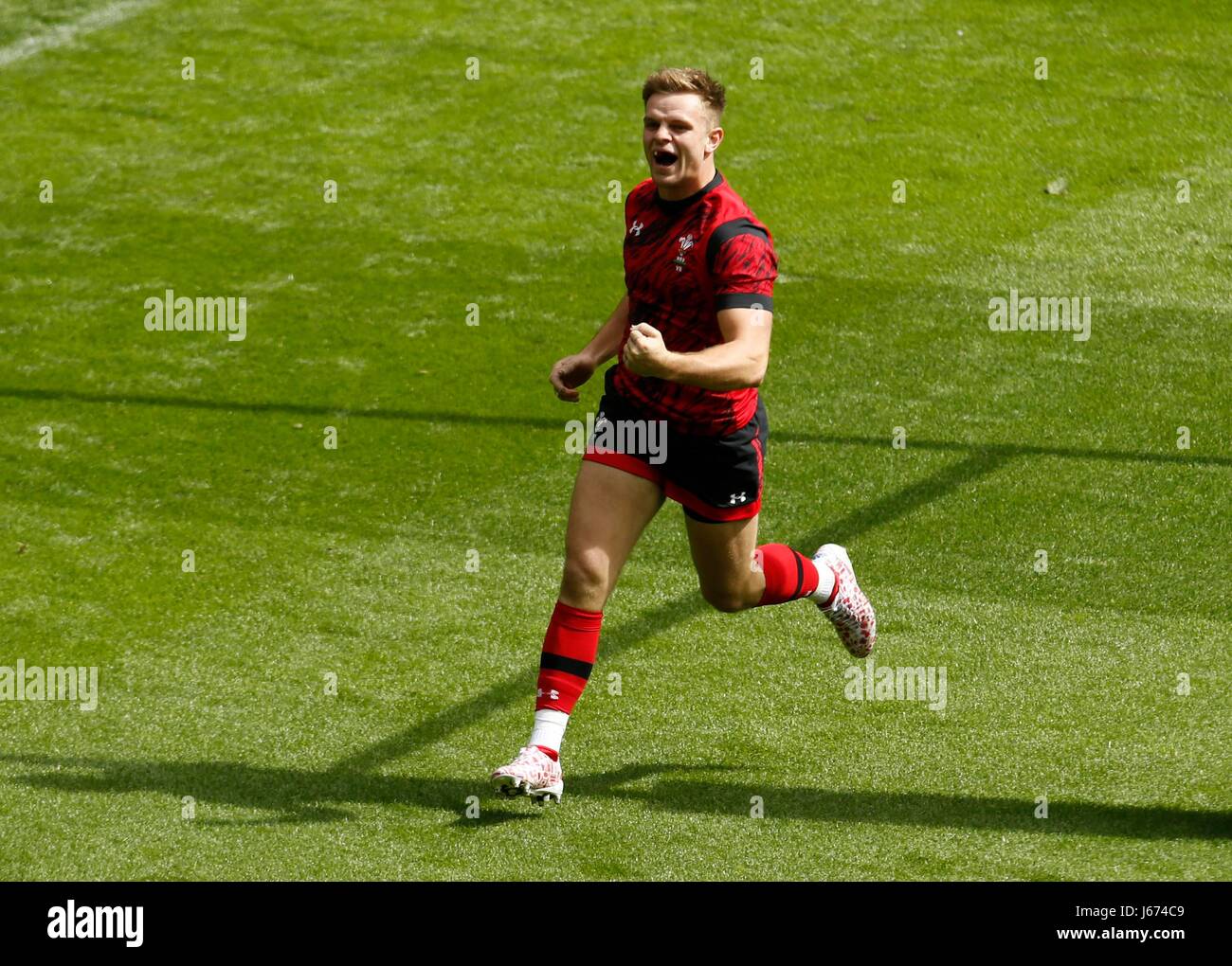 Wales ethan davies celebrates scoring hi-res stock photography and ...