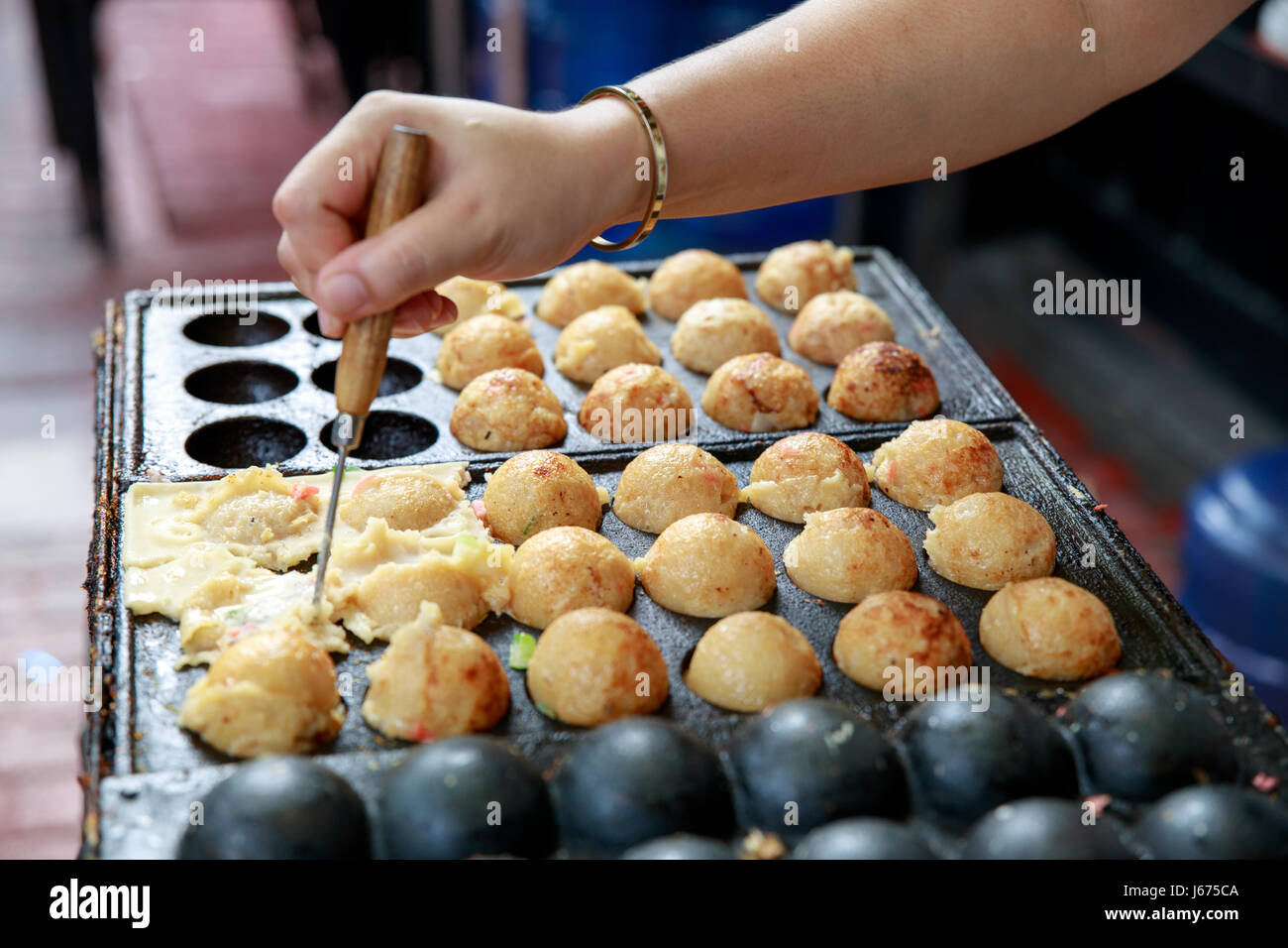 process to cooking takoyaki most popular delicious snack Stock Photo ...