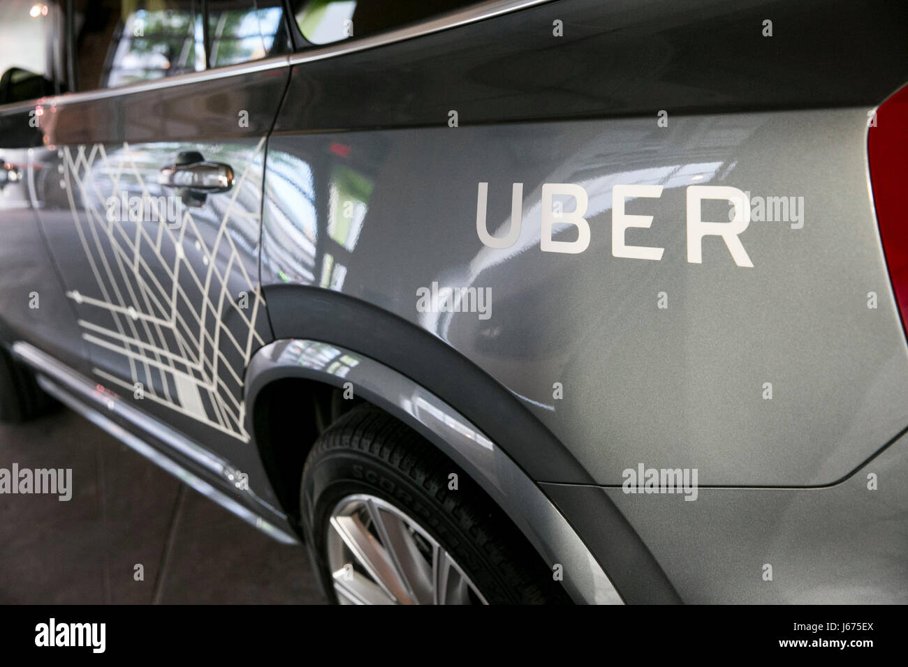 Uber autonomous volvo hi-res stock photography and images - Alamy