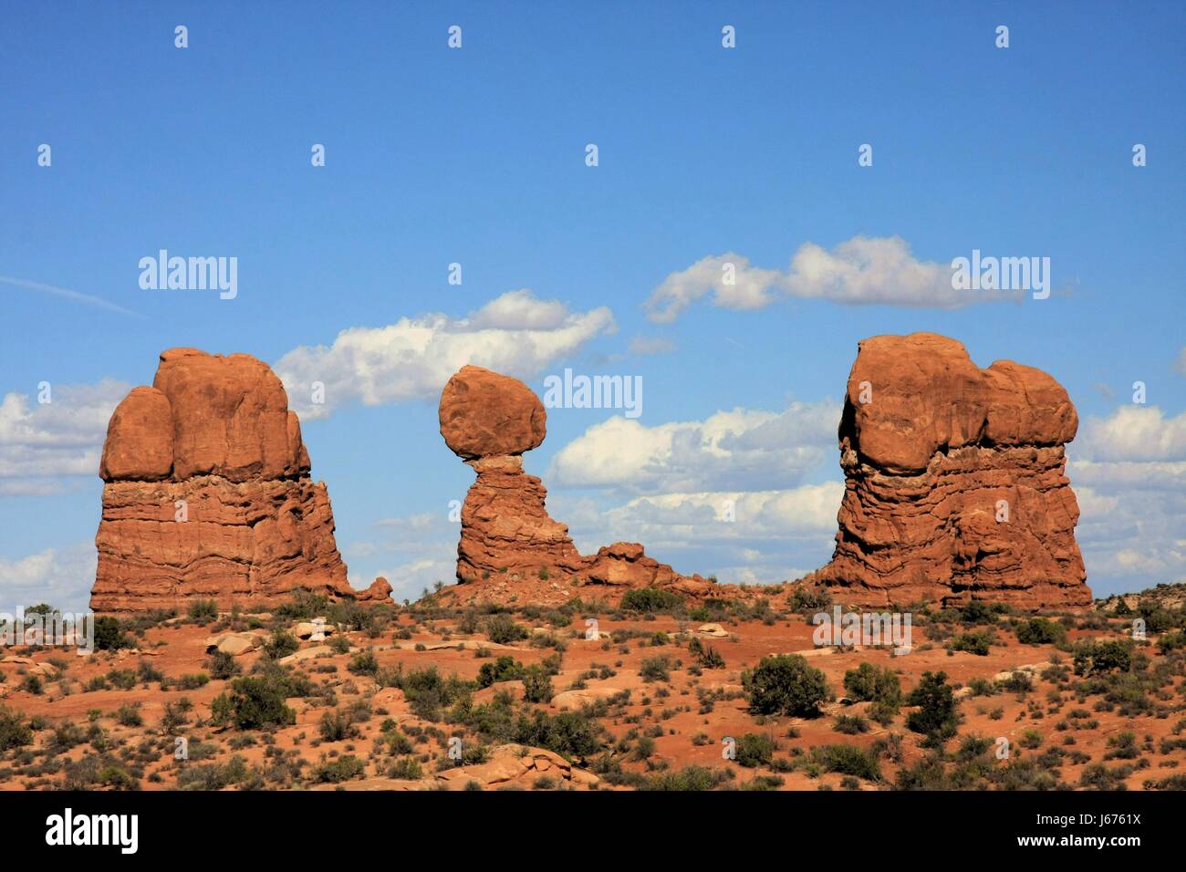 arches - balance rock 2 Stock Photo - Alamy