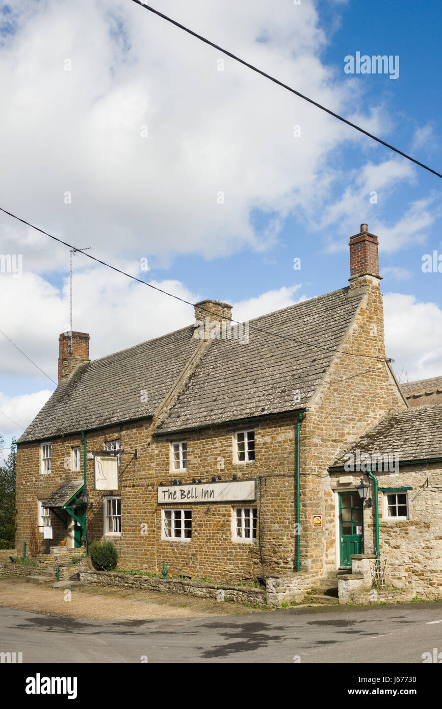 The Bell Inn, Lower Heyford, near Bicester, Oxfordshire, England ...