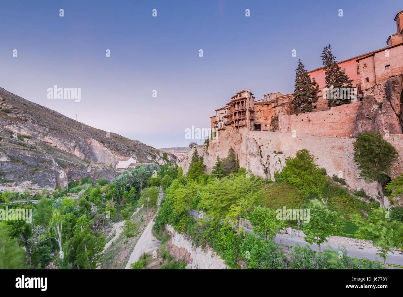 Hanging houses over valley hi-res stock photography and images - Alamy