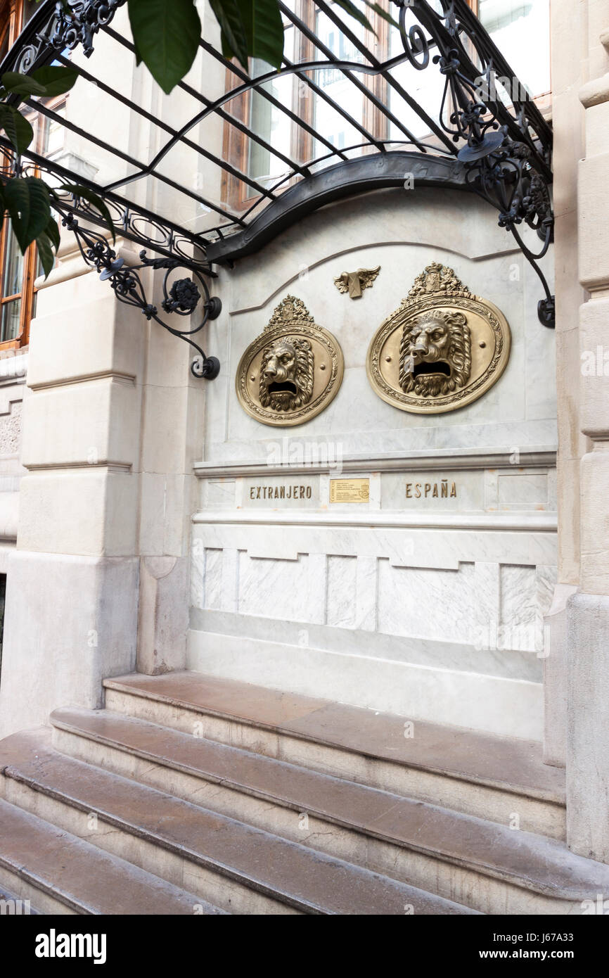 Mailbox of central post office. Valencia, Spain Stock Photo - Alamy