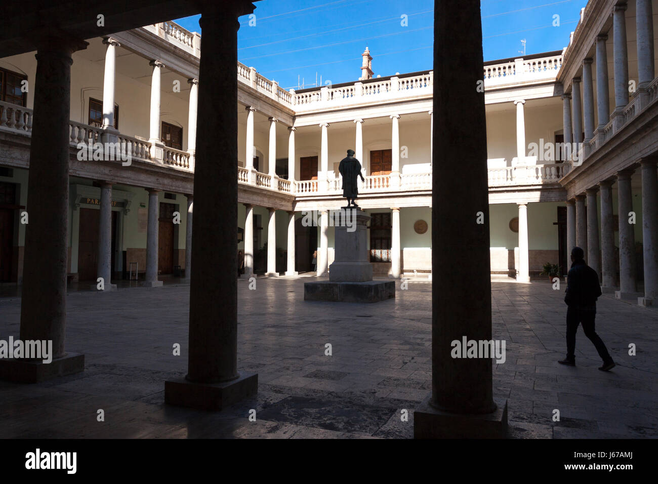 Valencia university library hi-res stock photography and images - Alamy