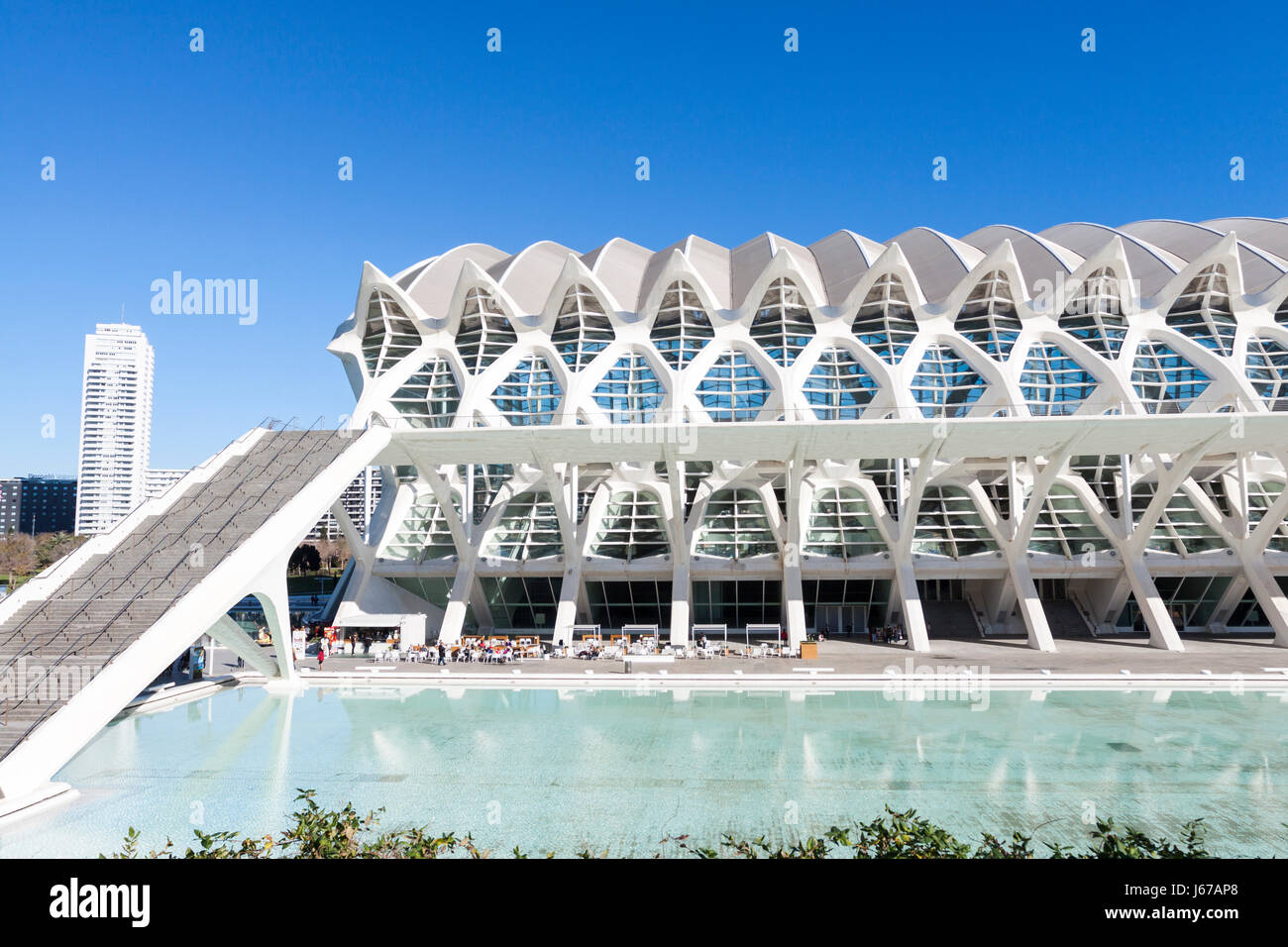 Principe felipe science museum facade hi-res stock photography and ...