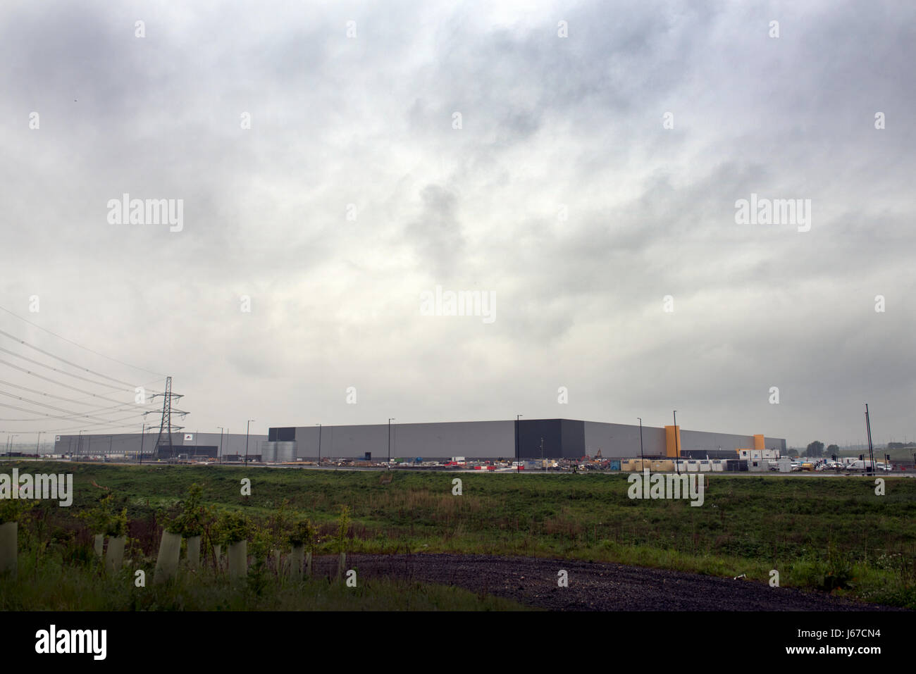 Distribution centre under construction Stock Photo - Alamy