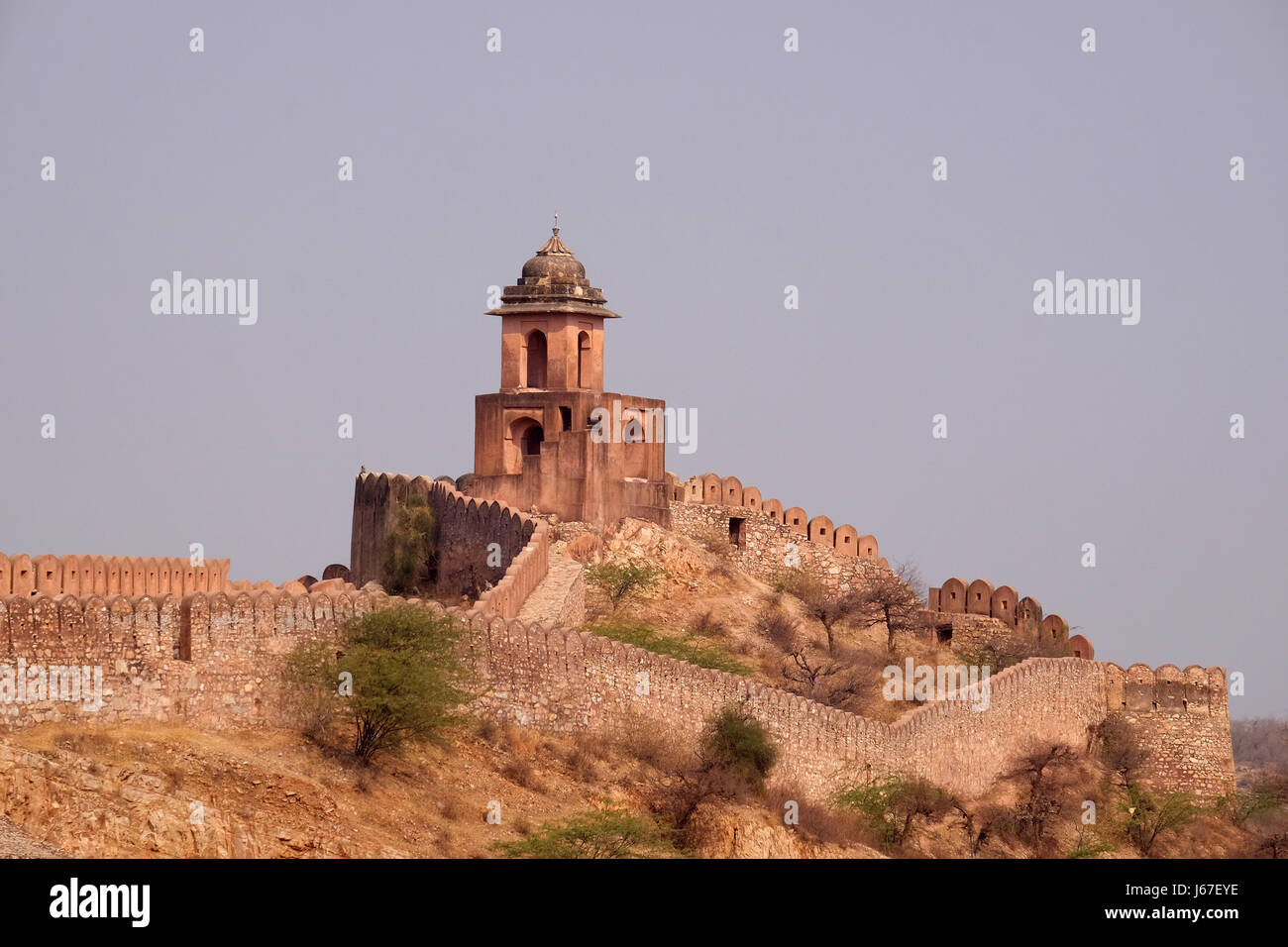 The Jaigarh Fort near Jaipur is one of the most spectacular forts in ...