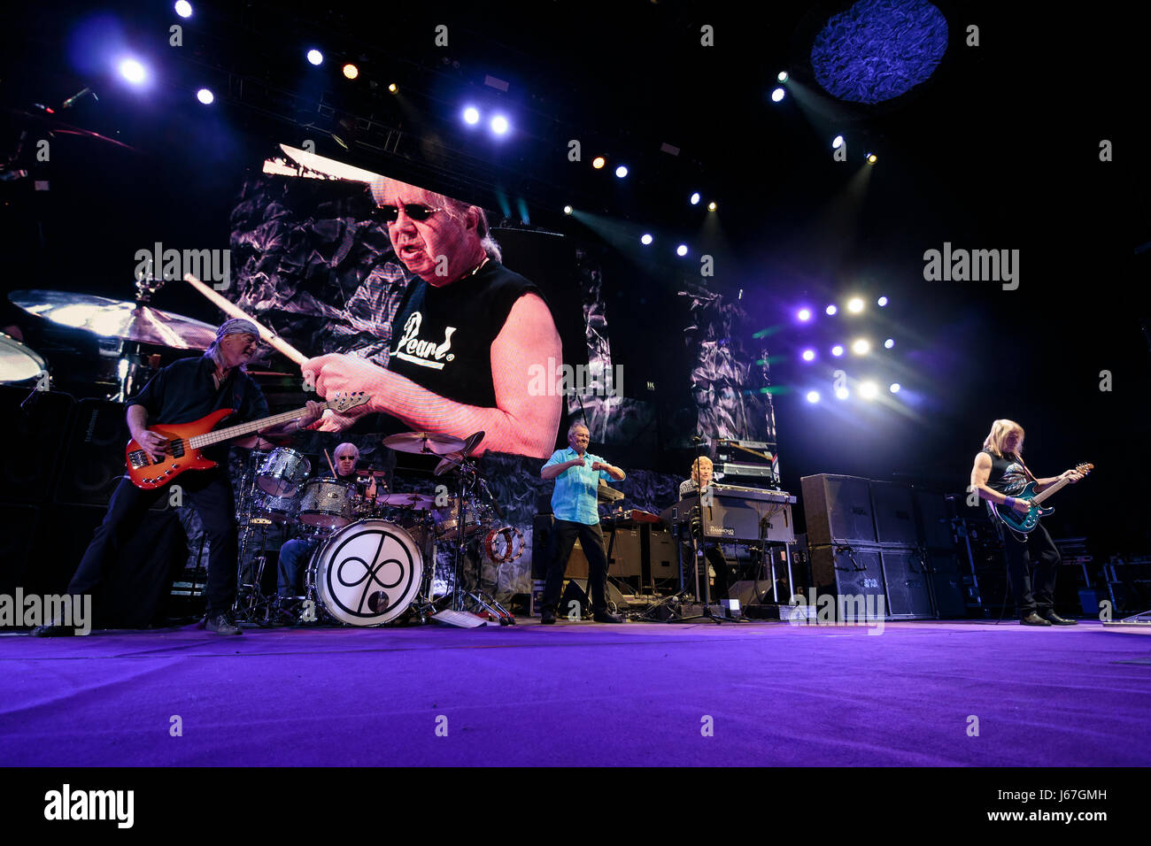 ZAGREB, CROATIA - MAY 16, 2017: Deep Purple on stage during their The ...