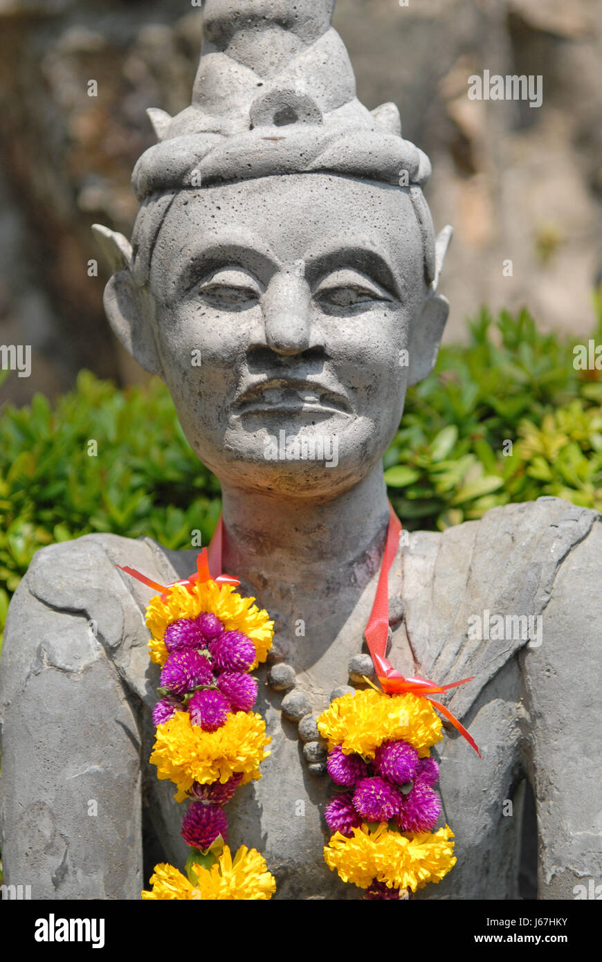 temple asia thailand watchman buddhist sign signal belief temple garden ...