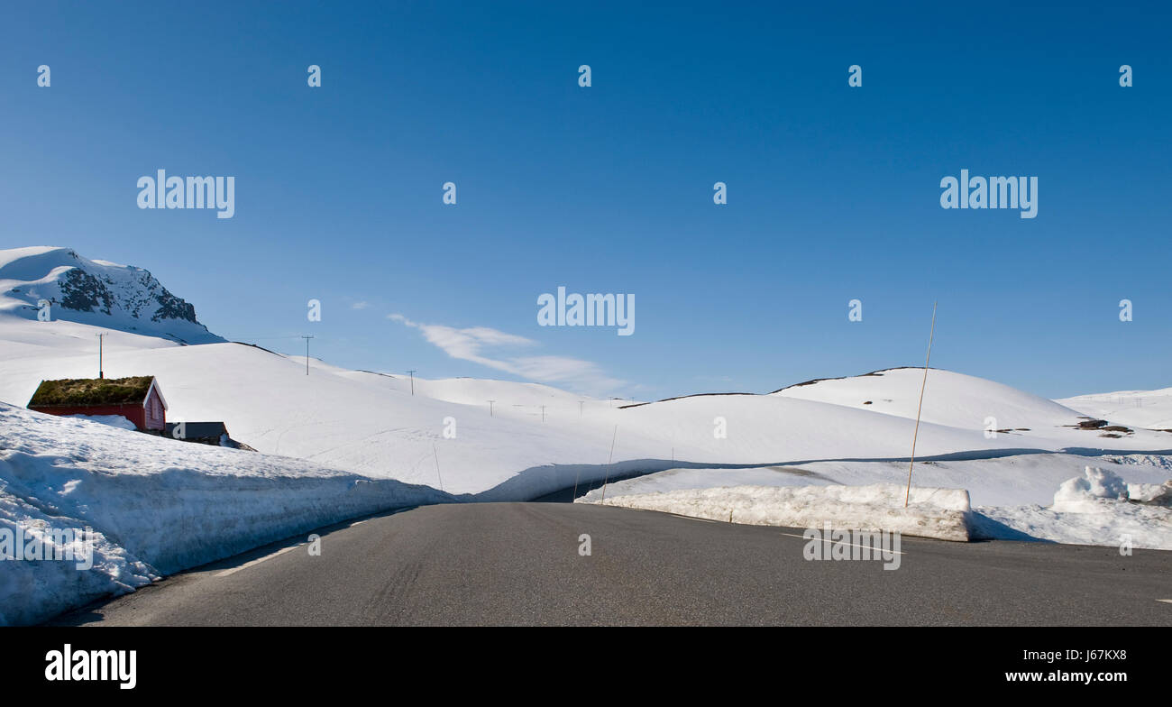 winter snow coke cocaine material drug anaesthetic addictive drug true ...