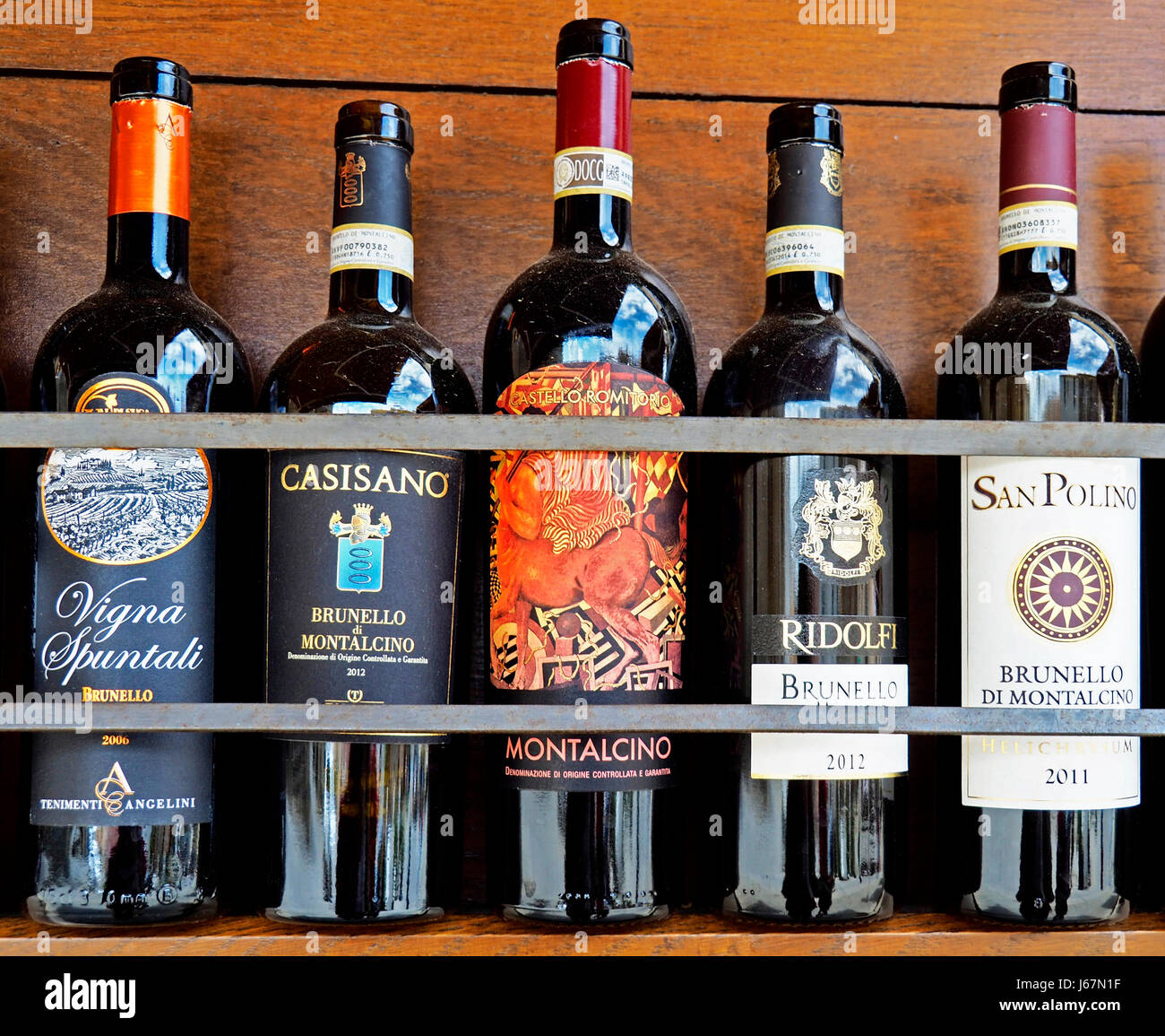 Montalcino hi-res stock photography and images - Alamy