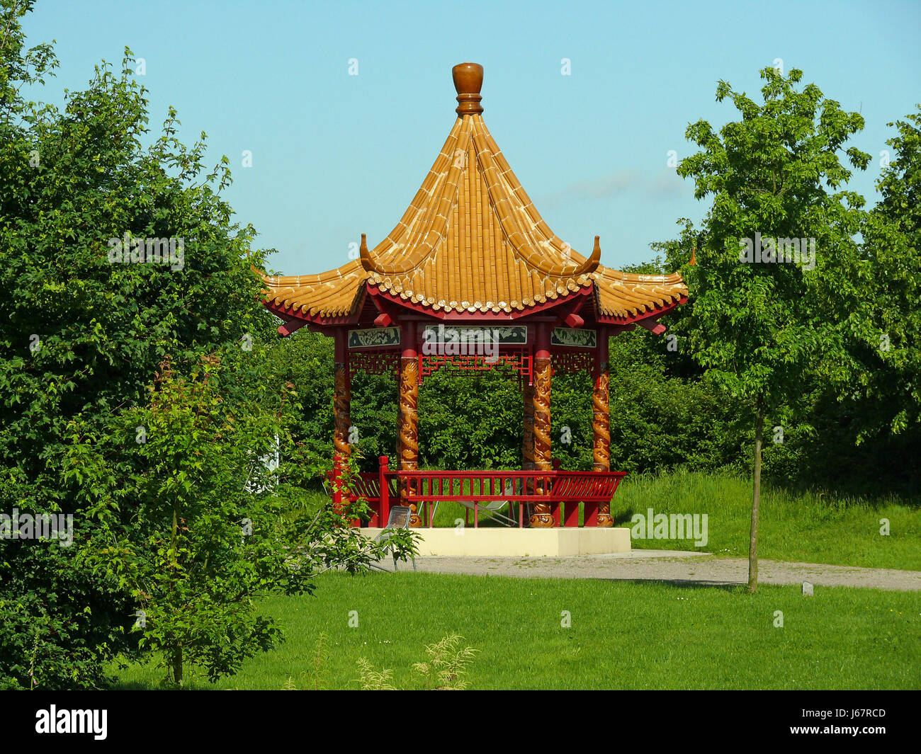 colour coloured colourful gorgeous multifarious richly coloured pagoda ...