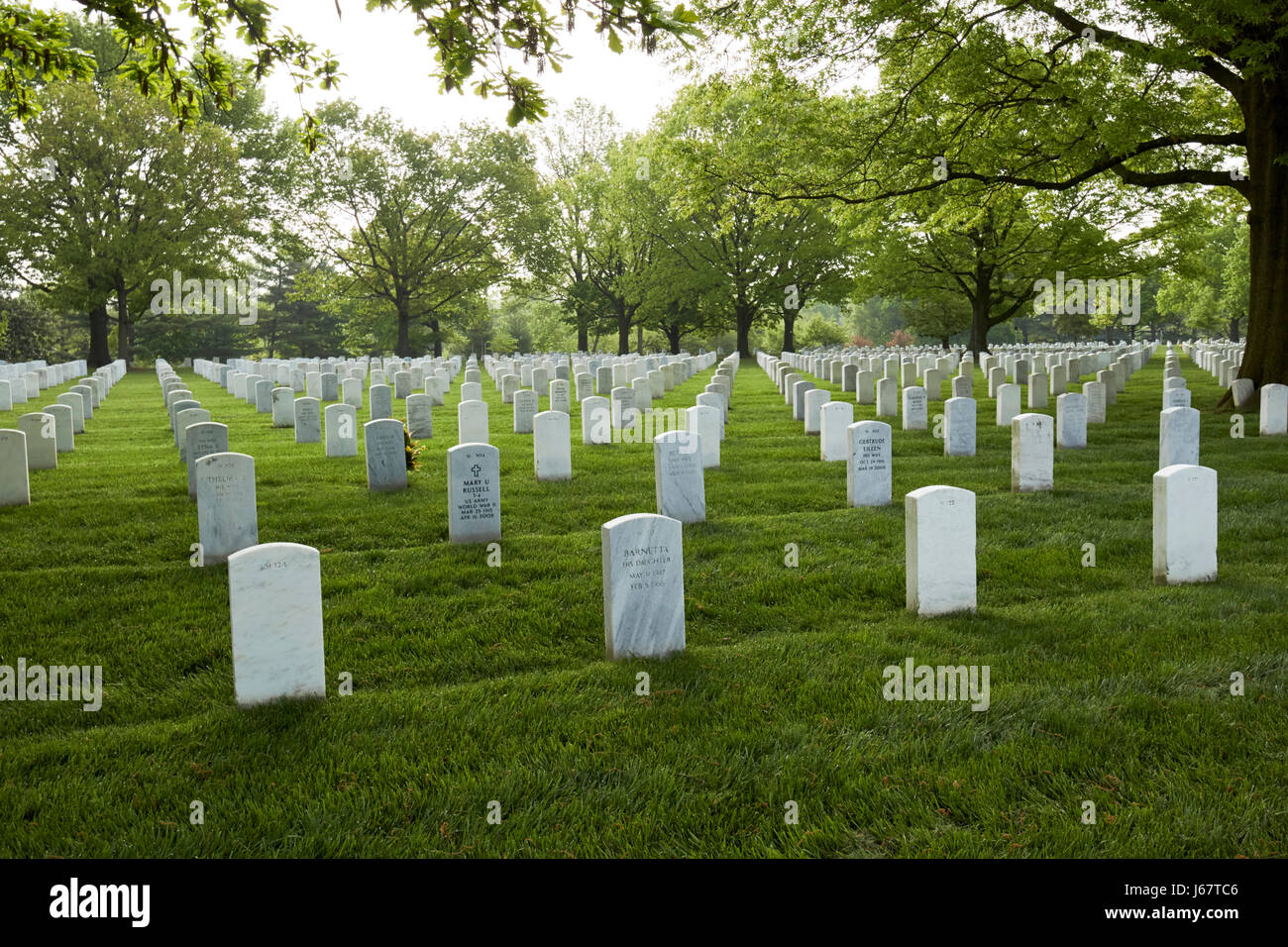 Military Headstones High Resolution Stock Photography and Images - Alamy