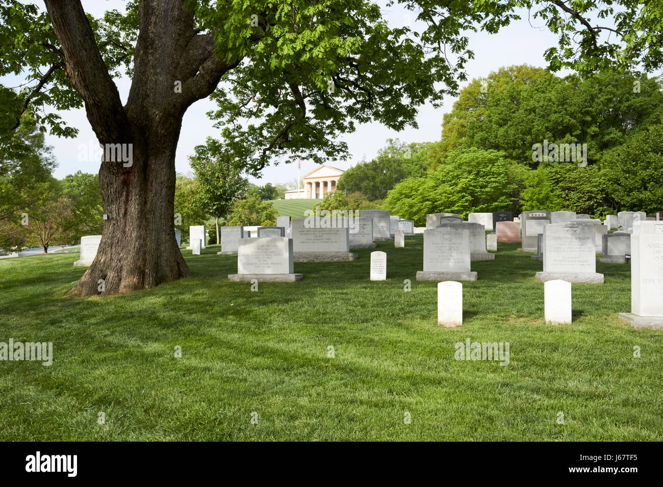older sections with more ornate headstones arlington cemetery ...