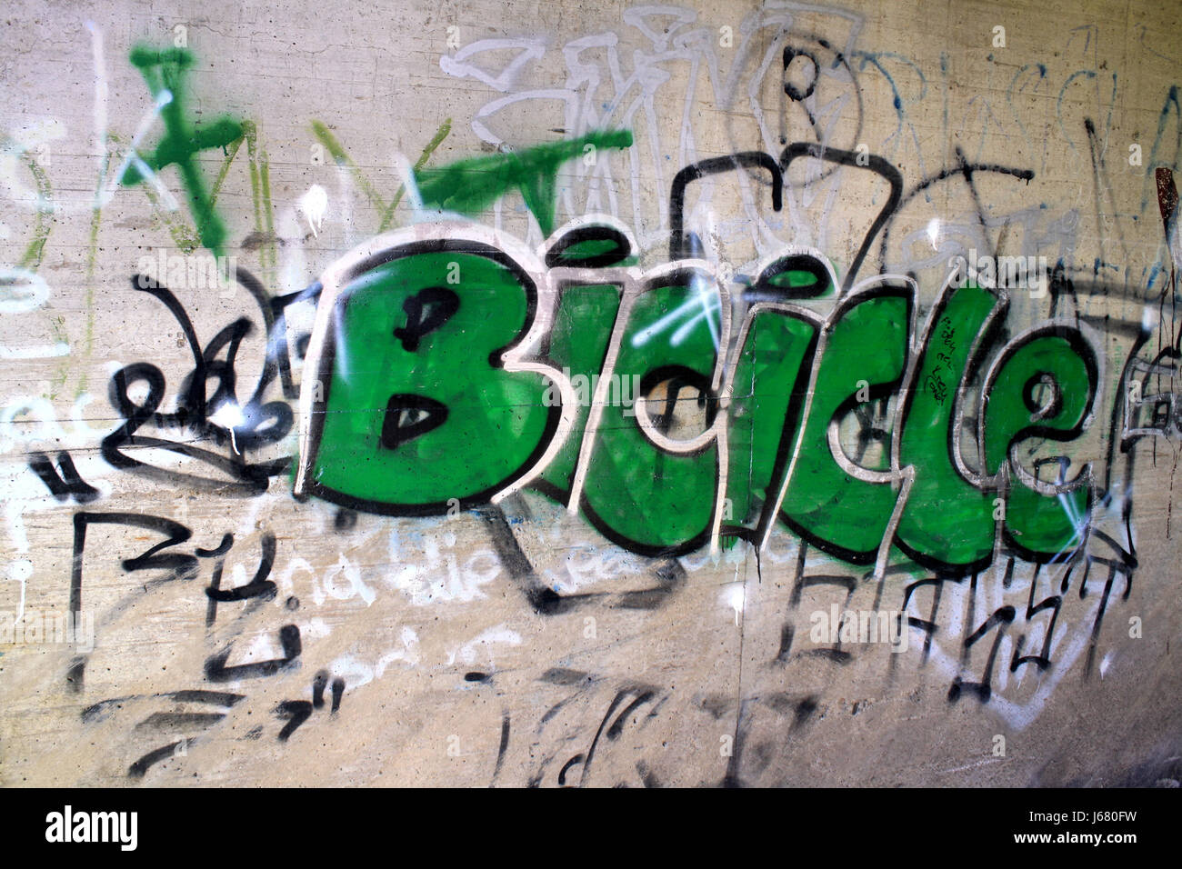 Public defacing hi-res stock photography and images - Alamy