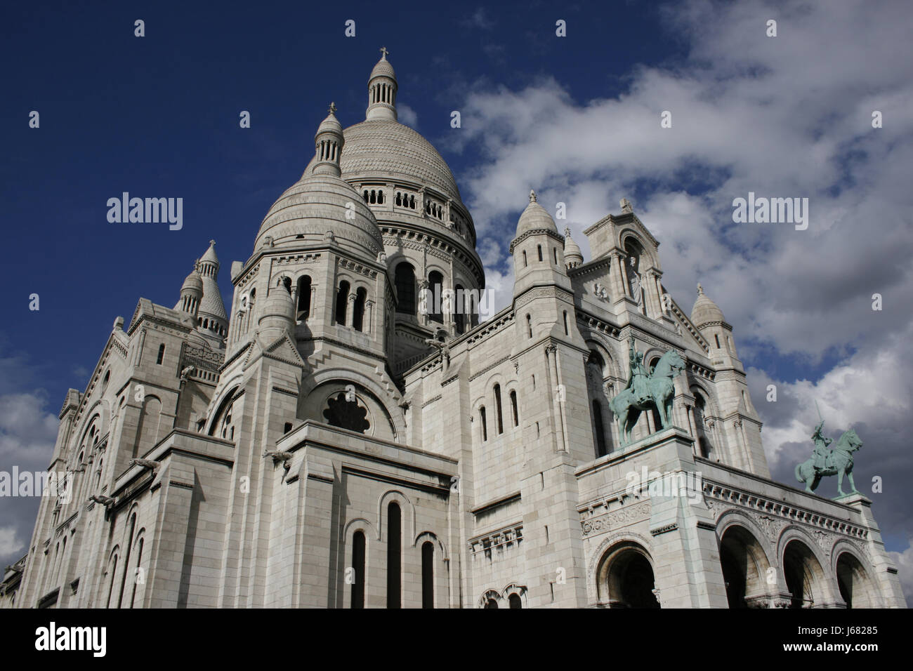 Ecclesiastical buildings hi-res stock photography and images - Alamy