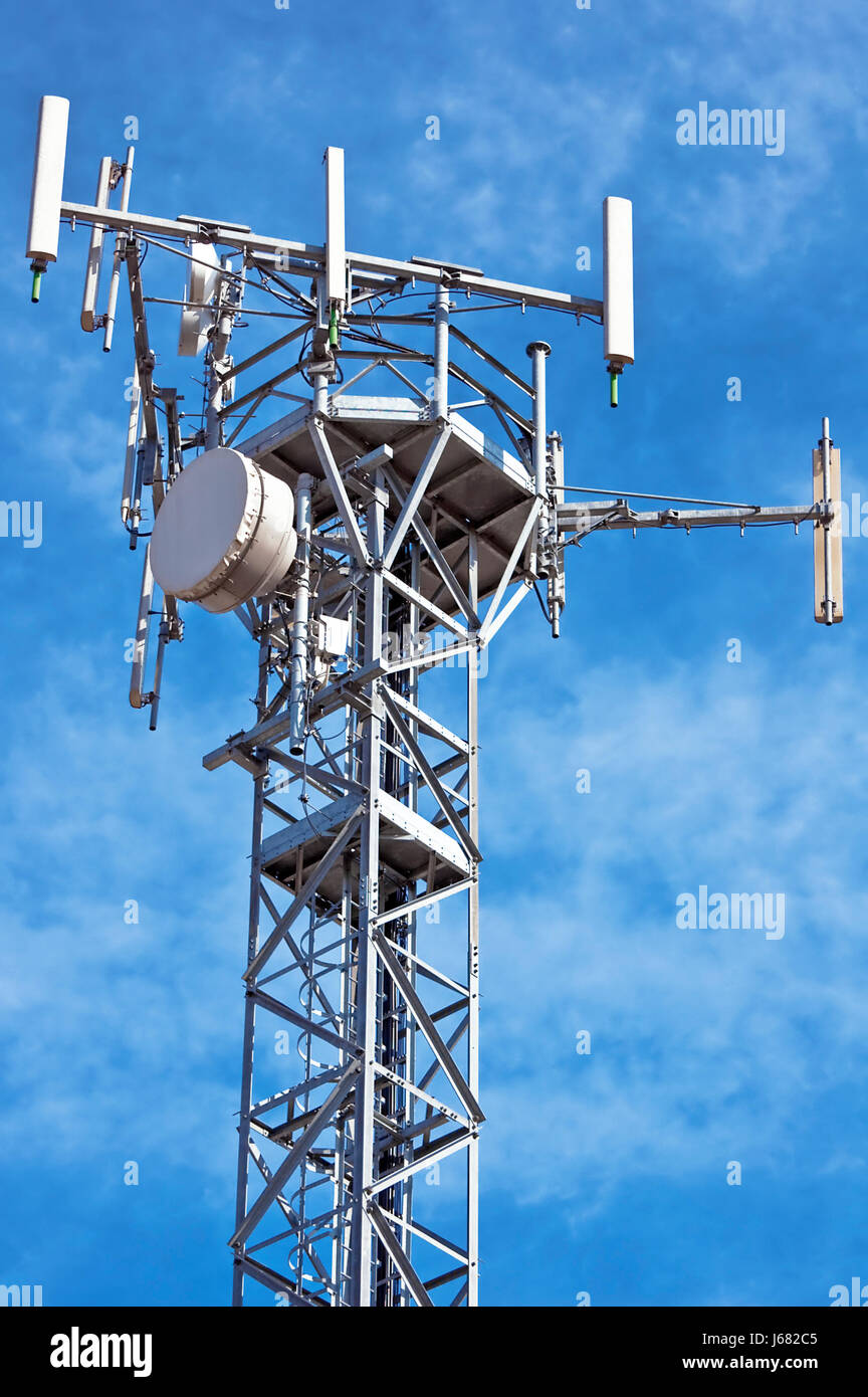 Gsm aerials hi-res stock photography and images - Alamy
