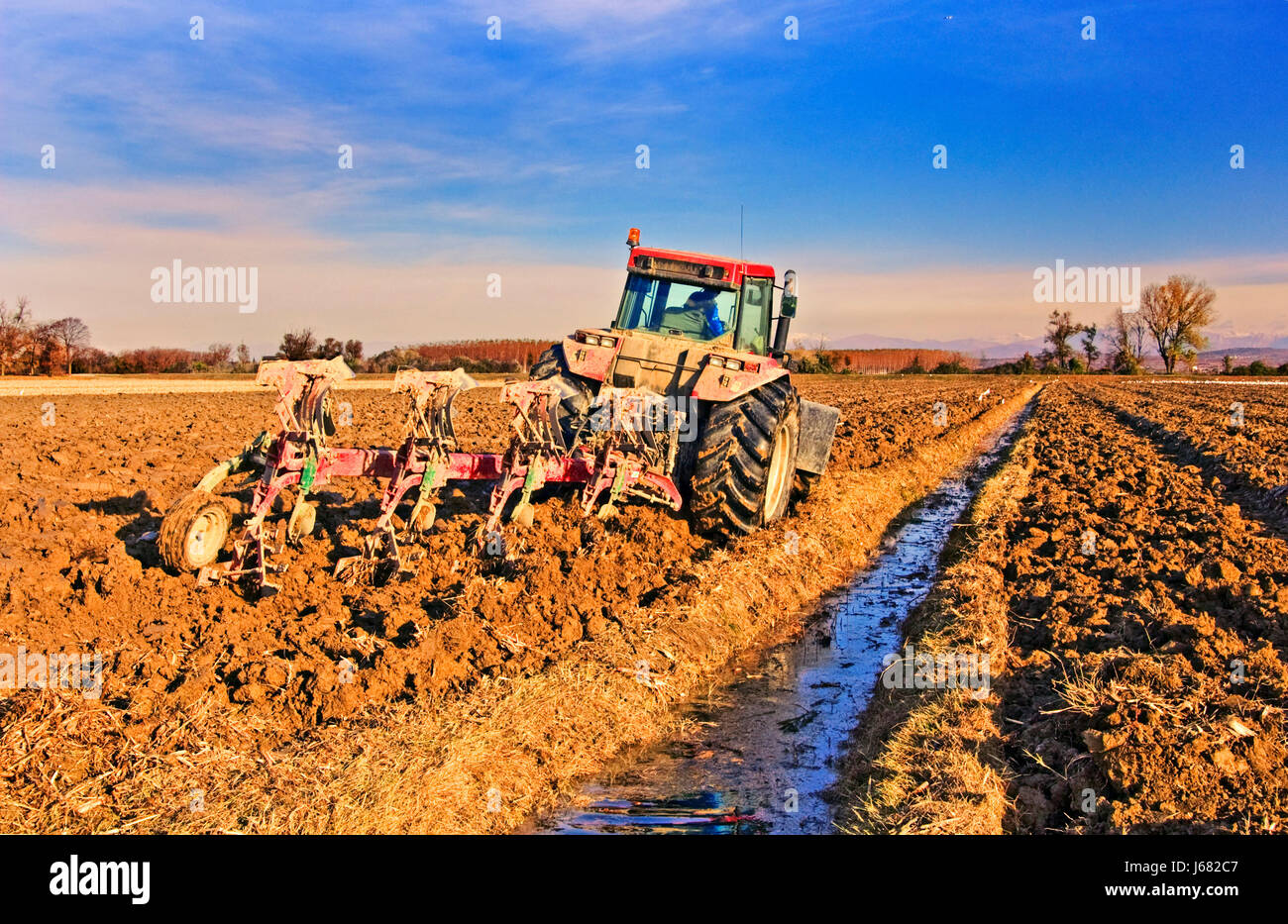 Agricolture farming hi-res stock photography and images - Alamy