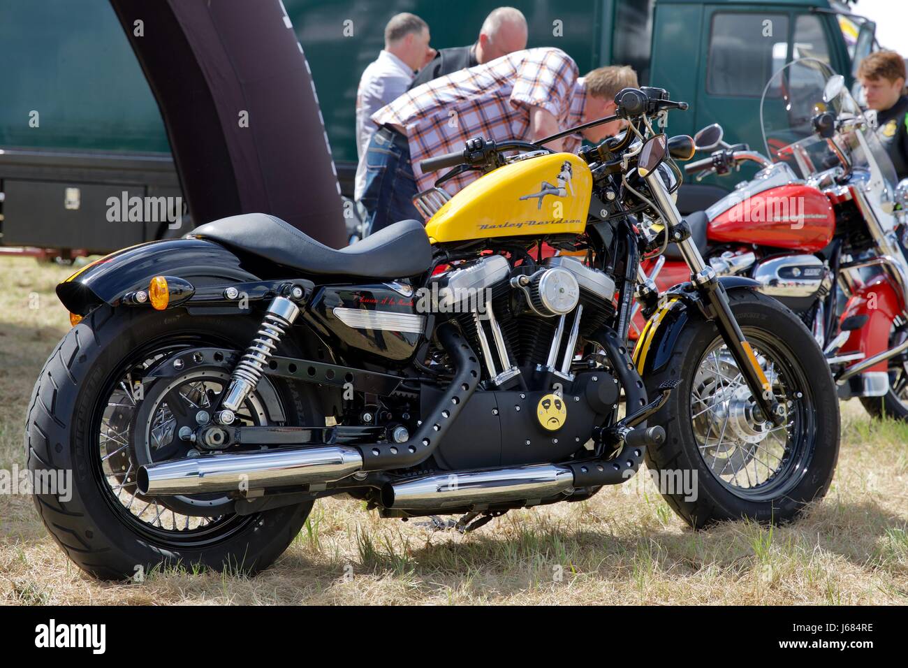 Harley Davidson 48 Yellow